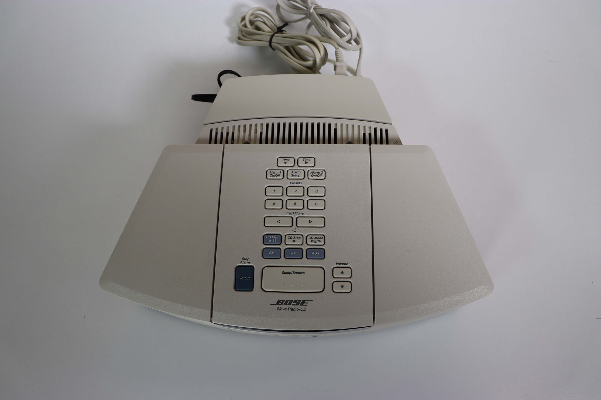 Bose Wave Radio CD AM FM Pedestal Platinum White AWACCQ Personal Home