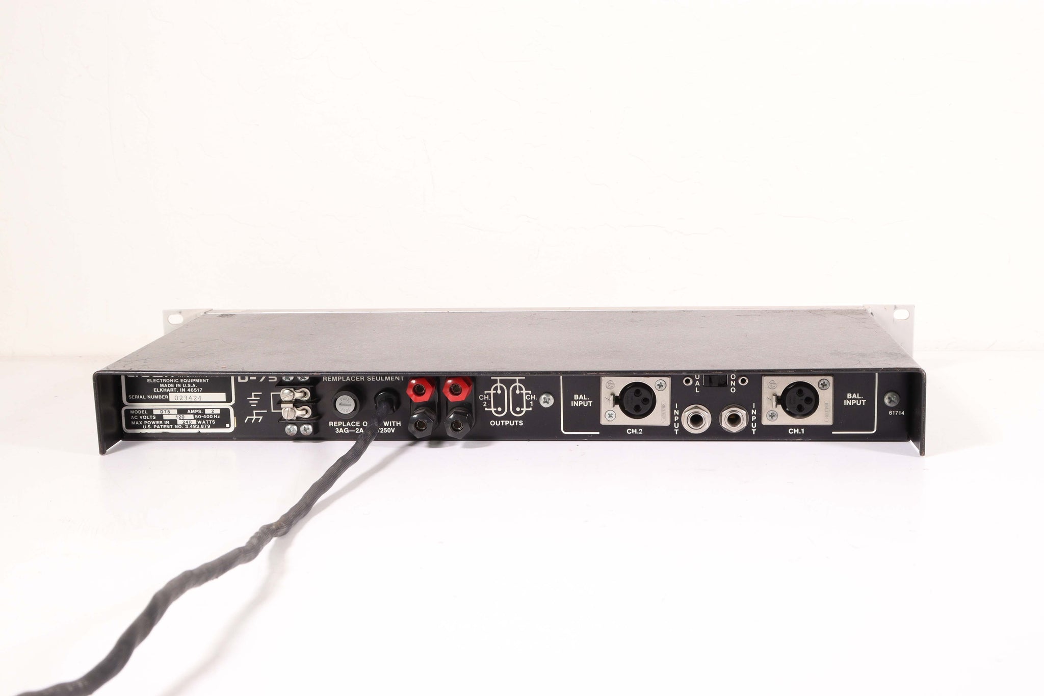 Crown D-75 Power Amplifier Rack XLR Dual Mono Rack Ears