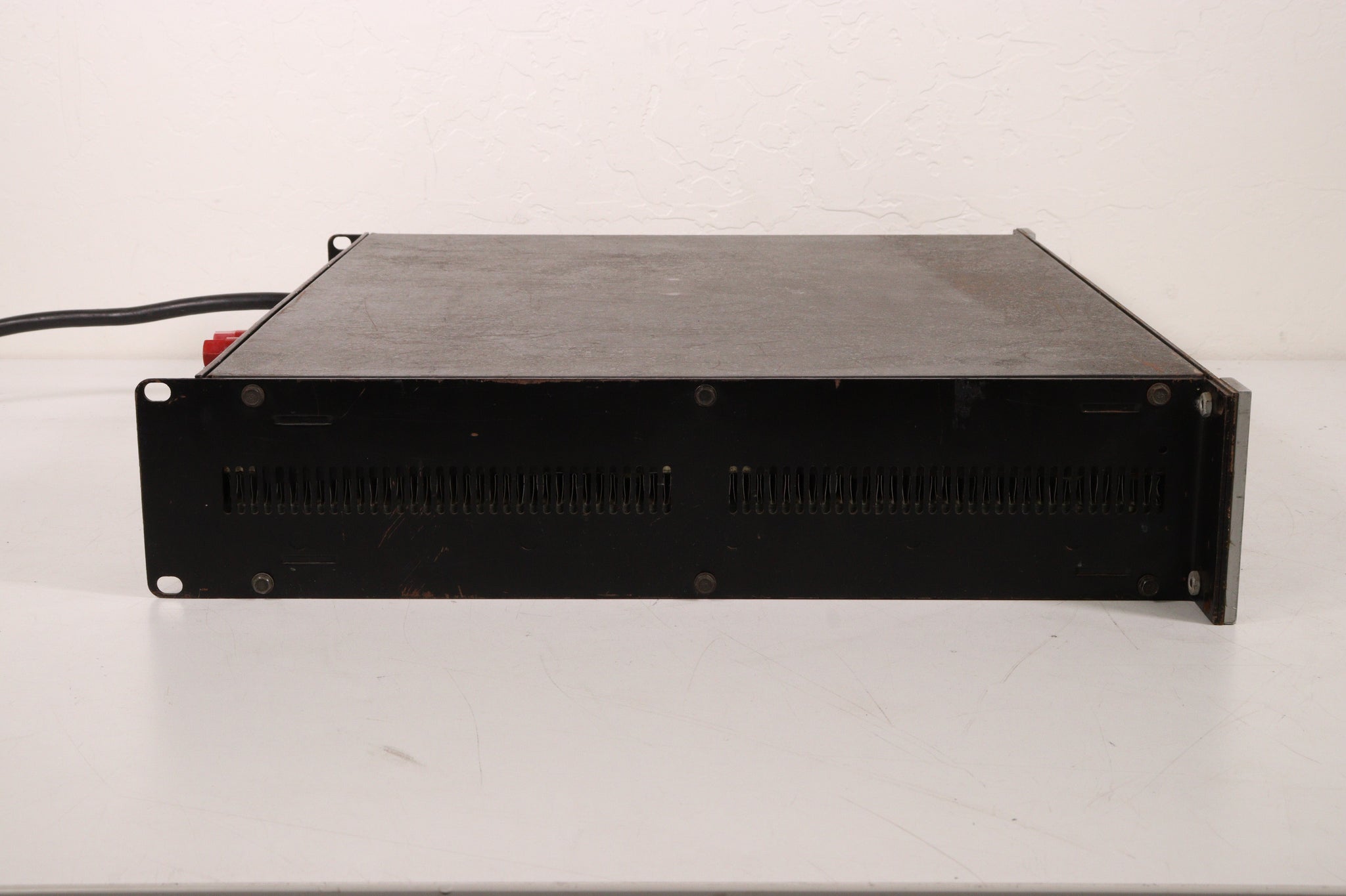 Crown Micro-Tech 1000 Power Amplifier