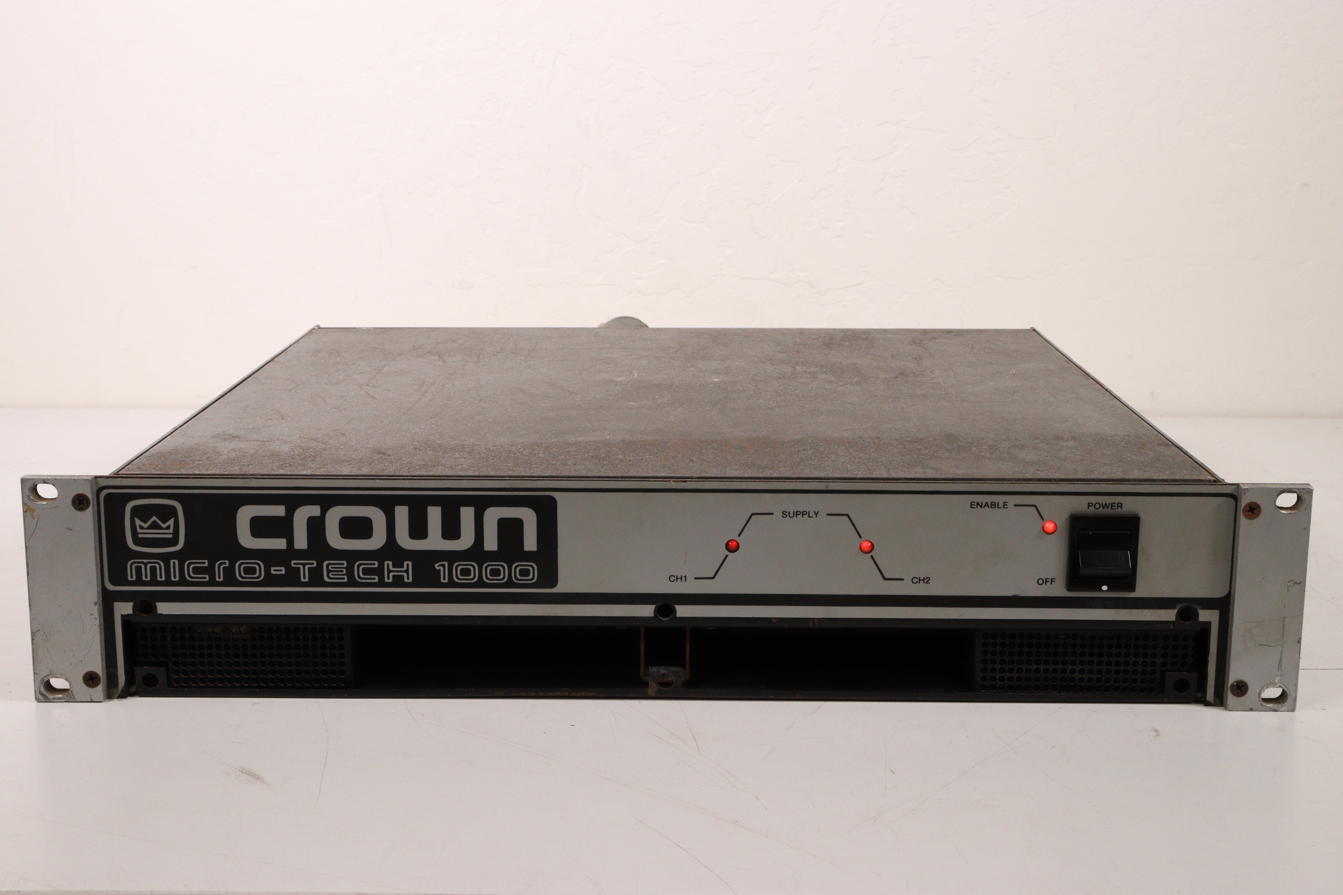 Crown Micro-Tech 1000 Power Amplifier