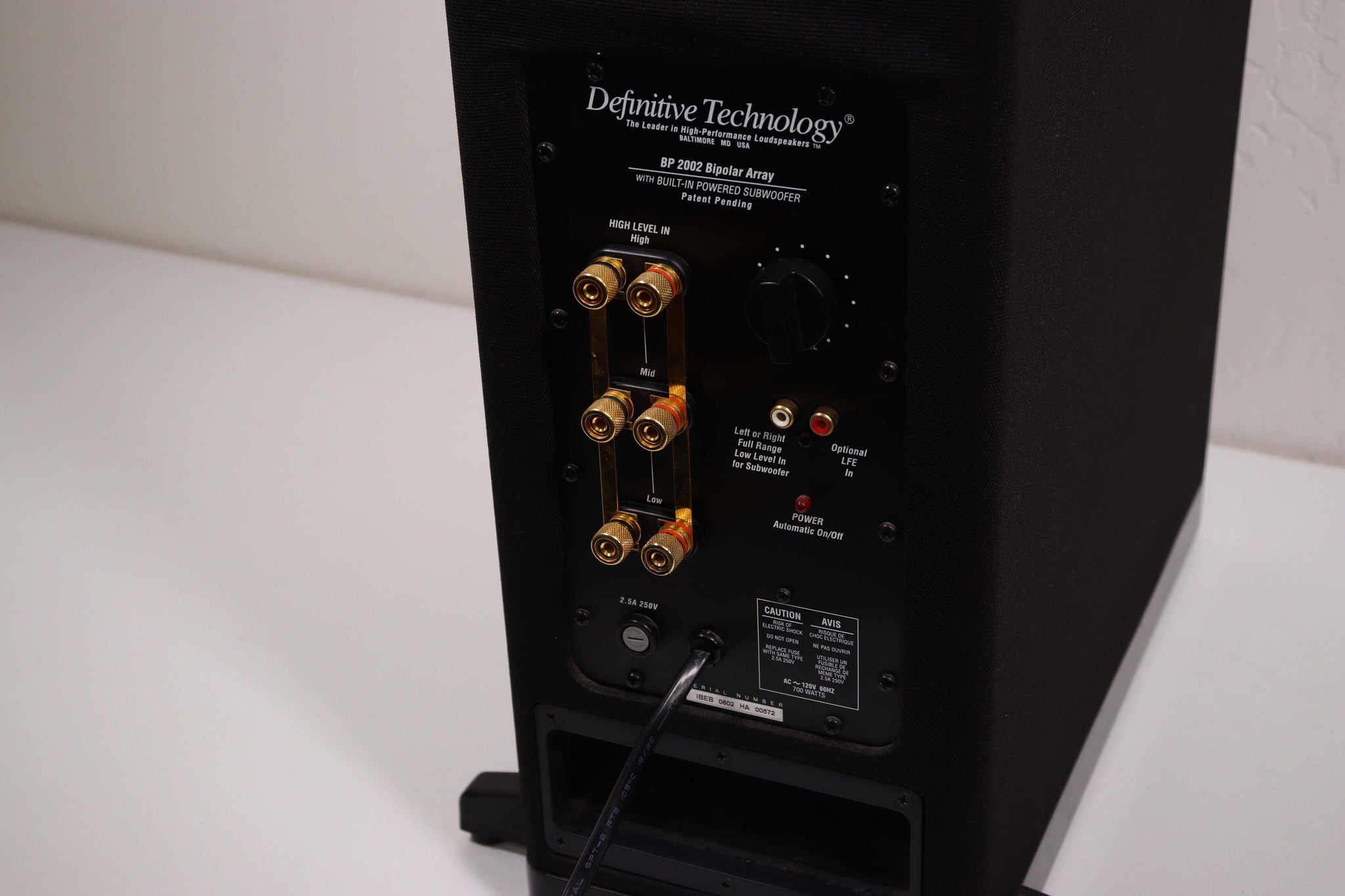 Definitive Technology BP 2002 Bipolar Array Tower Speaker Pair with Po