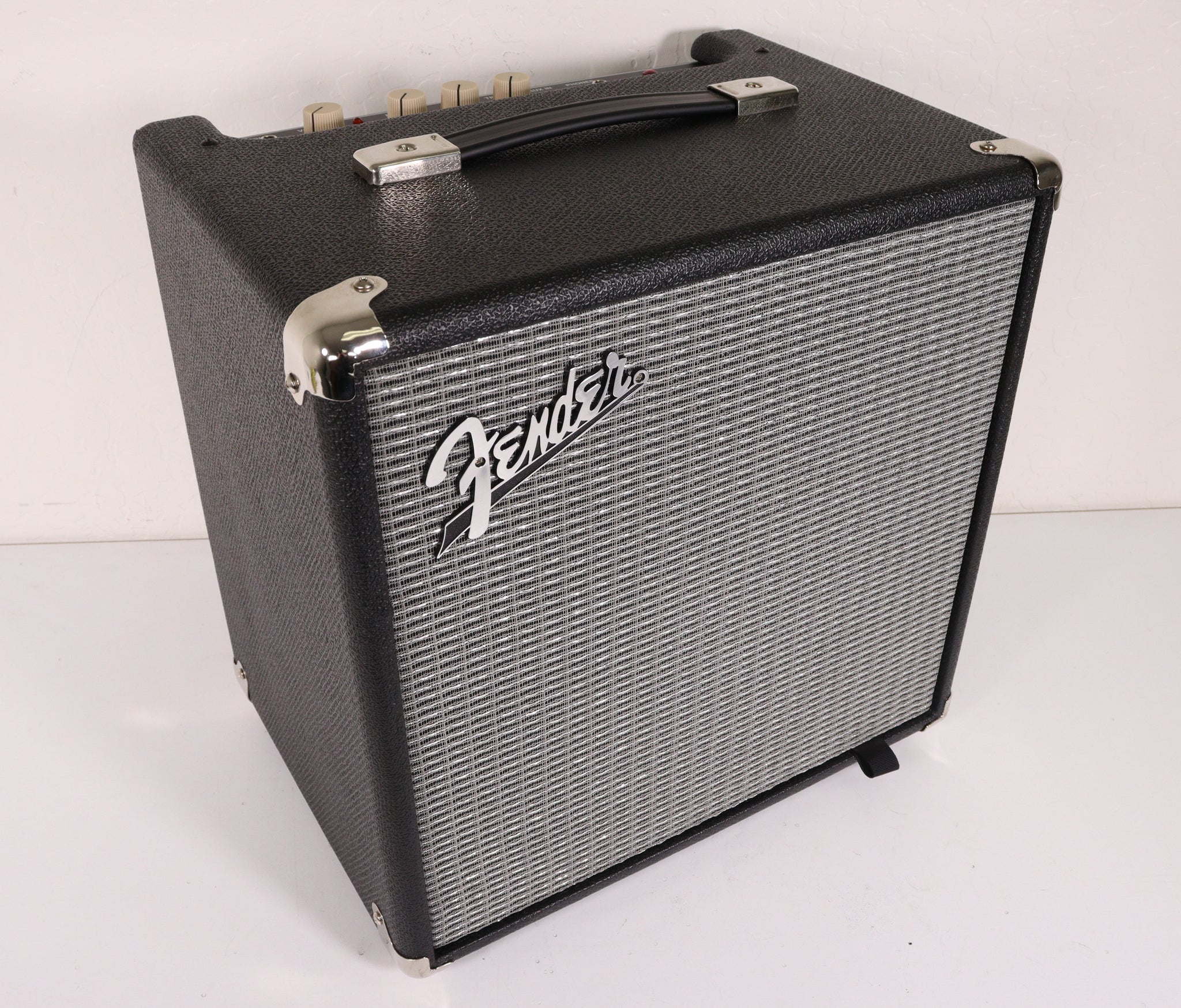 Fender Rumble 25 Bass Electric Guitar Amplifier System Portable