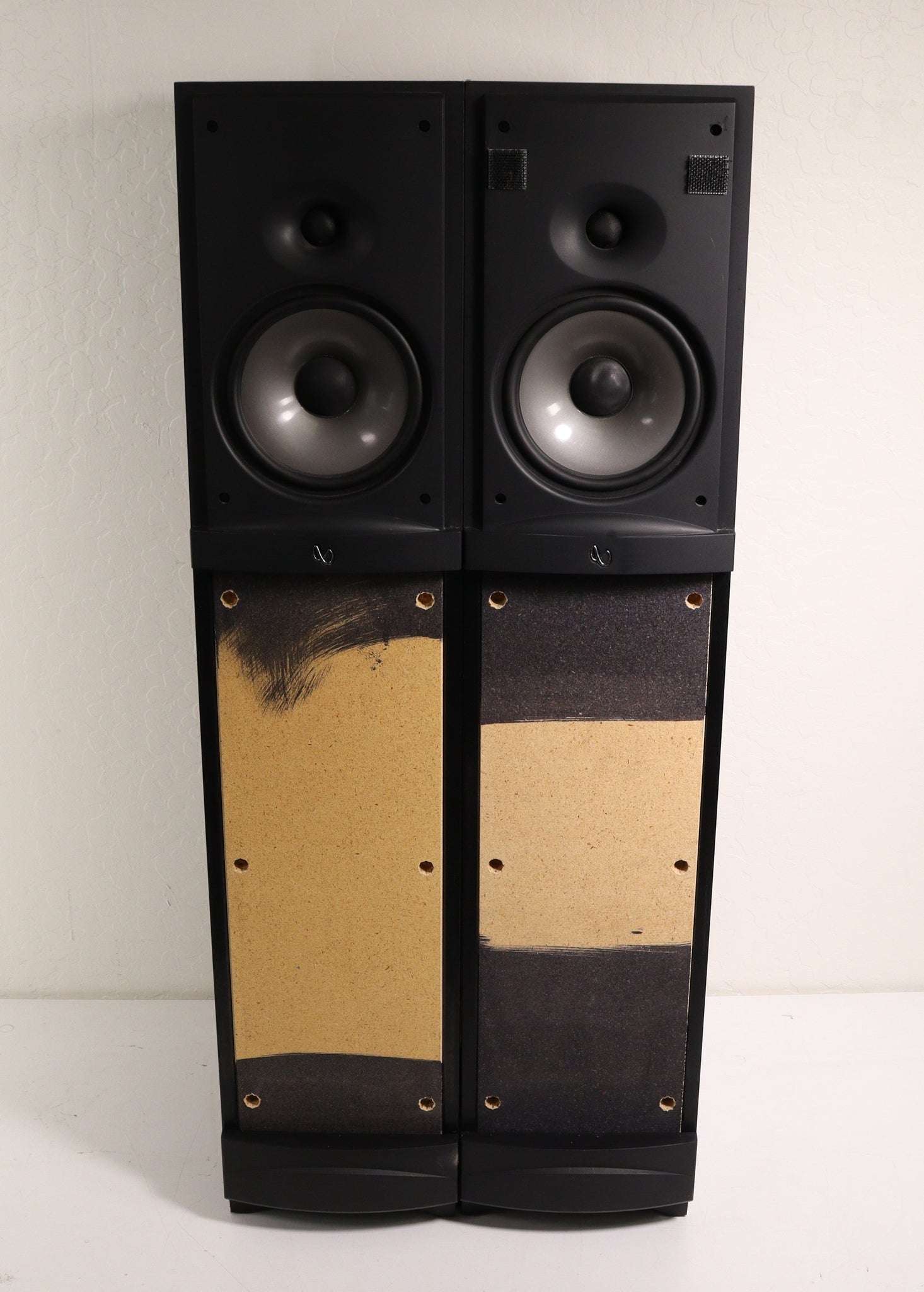 Infinity RS4 Tower Speaker Pair Ported 8 Ohms 15-150 Watts 2 Way