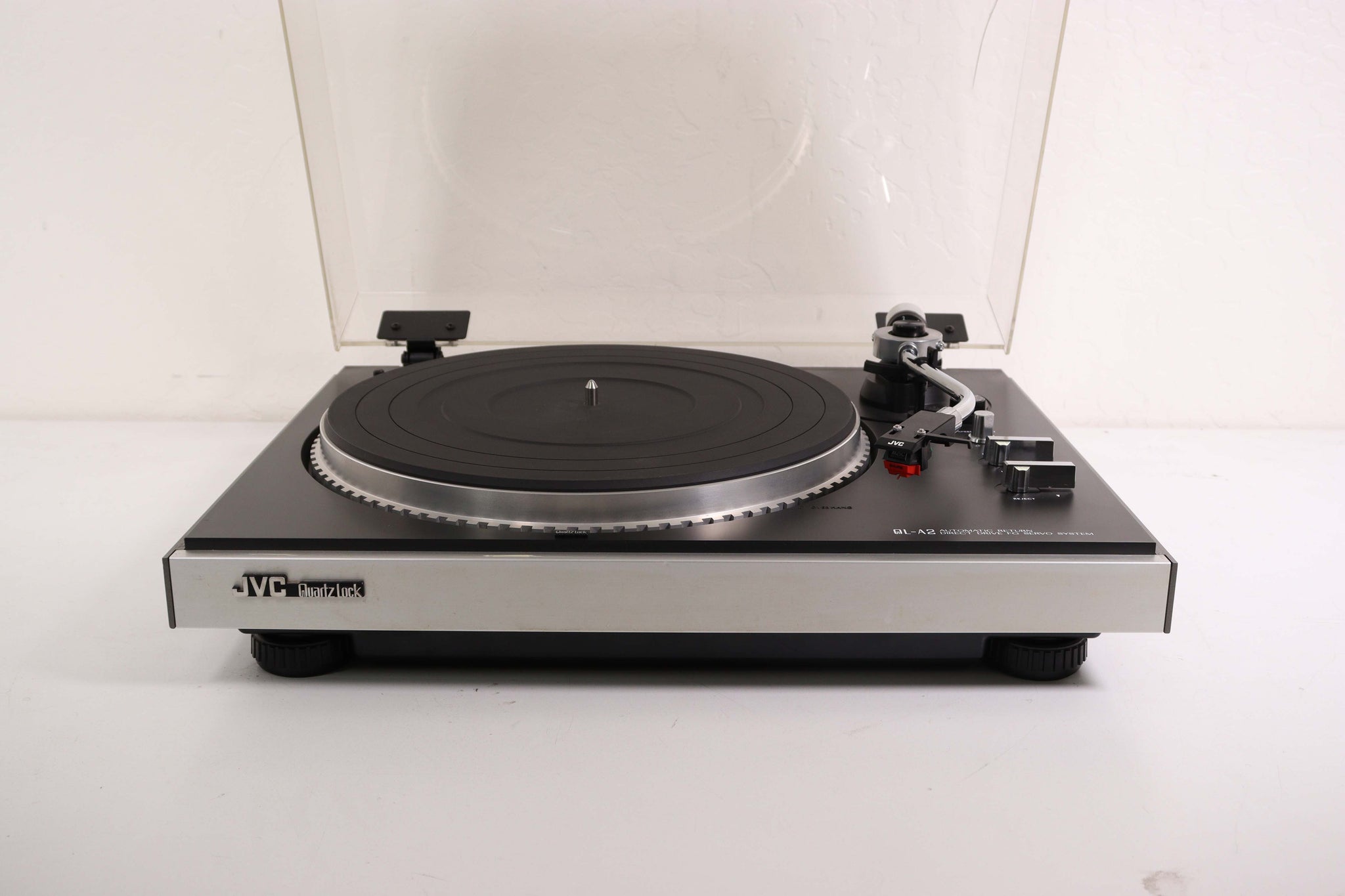 JVC QL-A2 Direct Drive Turntable Record Player System
