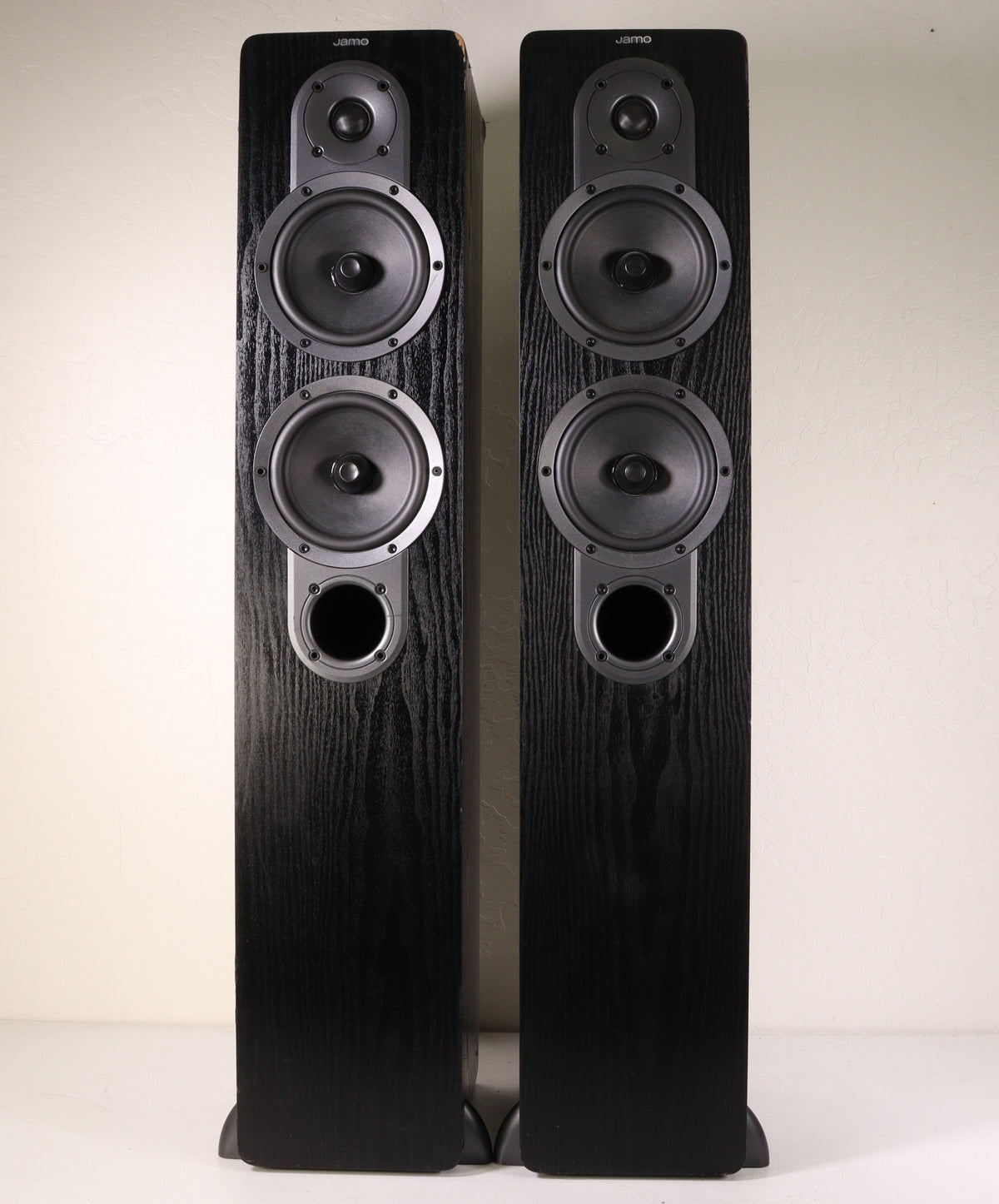 Jamo S426 Tower Speakers Slim — SpenCertified