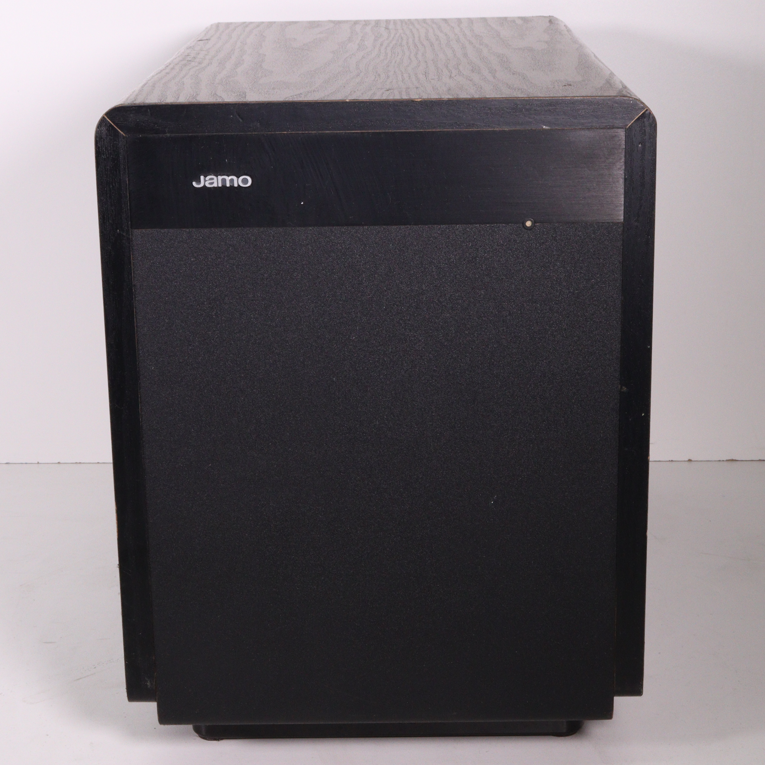Jamo Sub 250 Subwoofer — SpenCertified