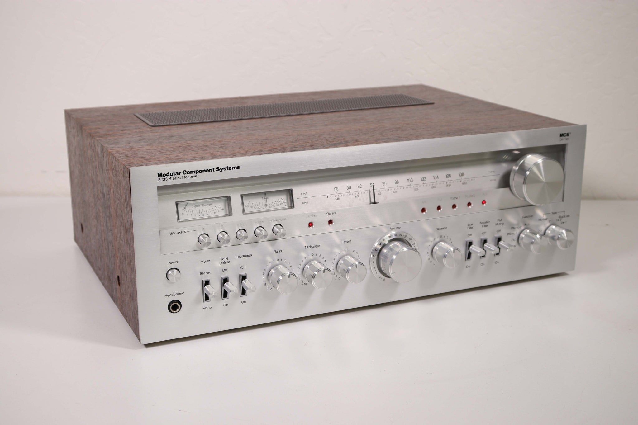 MCS Modular Component Systems 3233 Stereo Receiver 33 Watts Per Channe