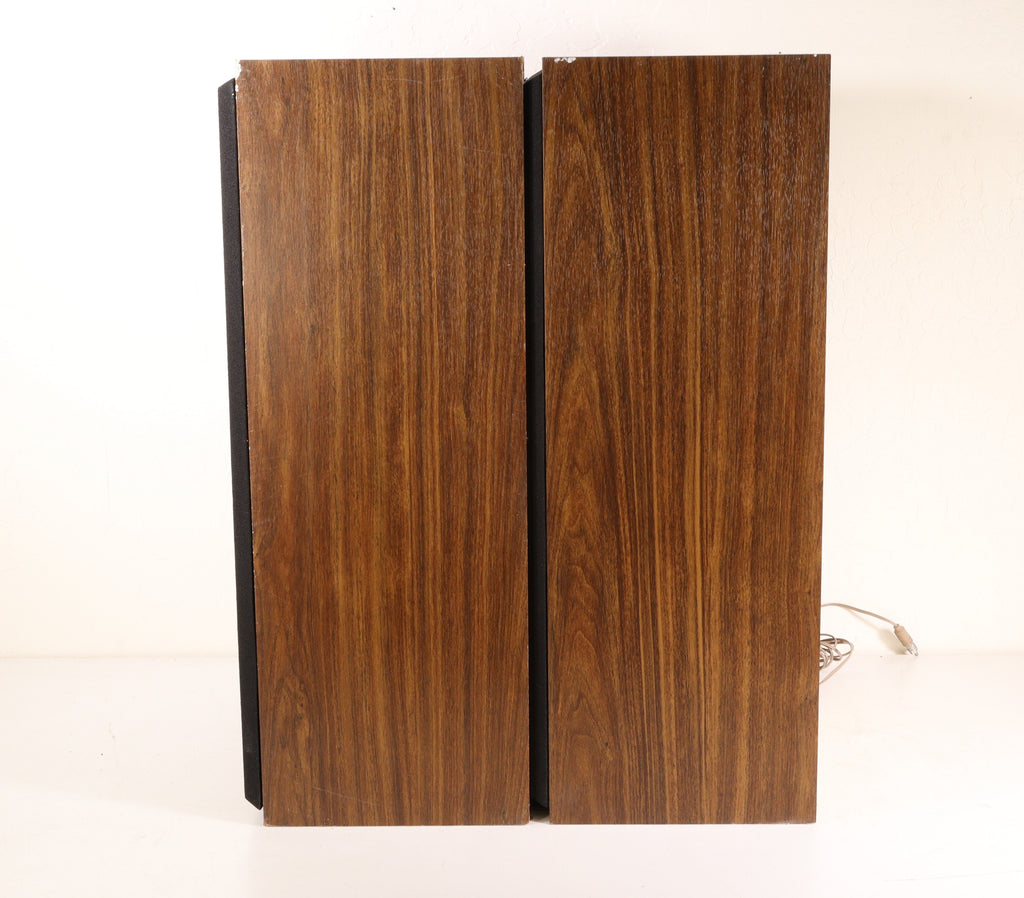 Magnavox Bookshelf Speaker Pair Large Brown