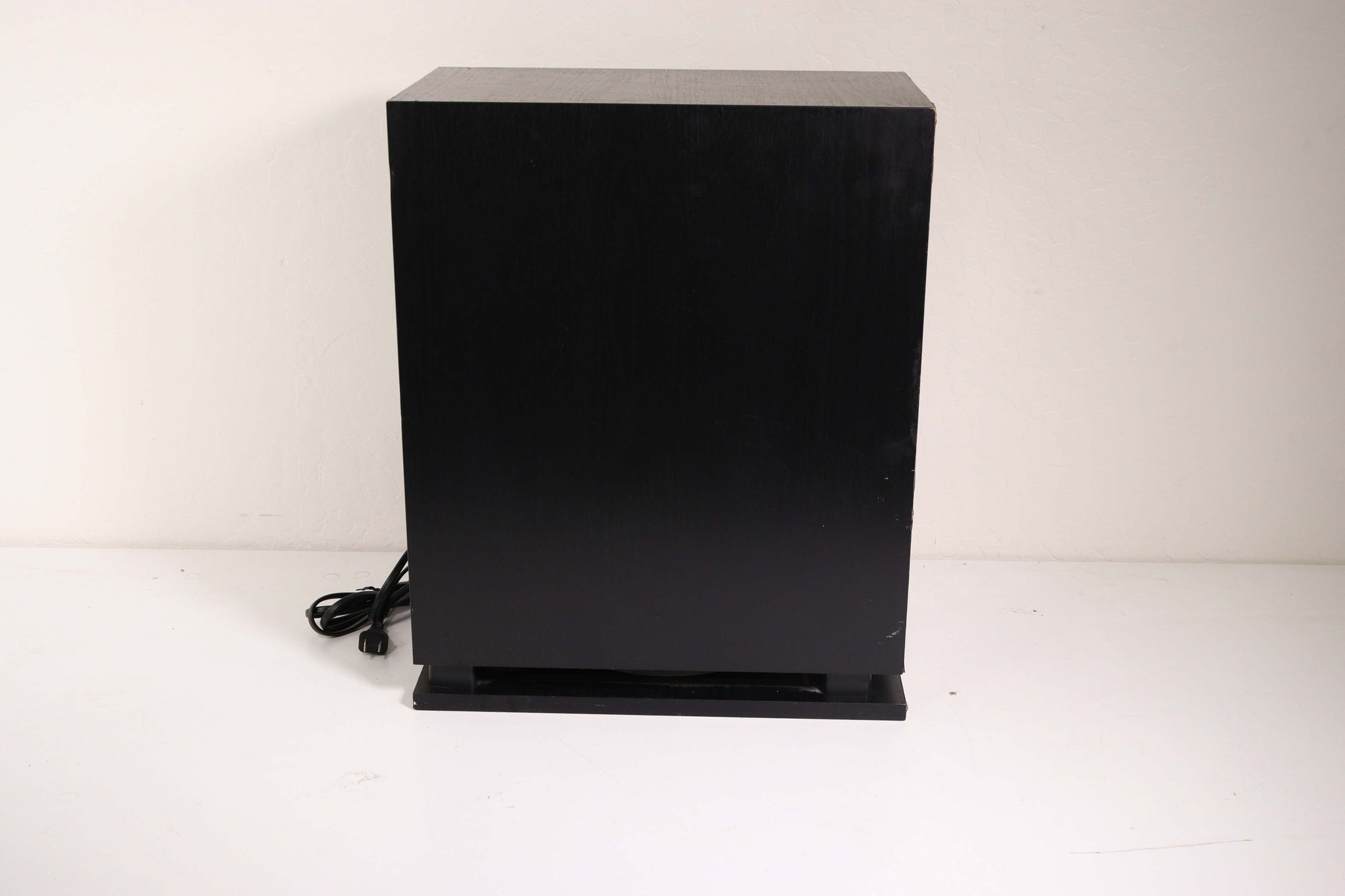 Onkyo SKW-50 Powered Subwoofer Speaker 70 Watts