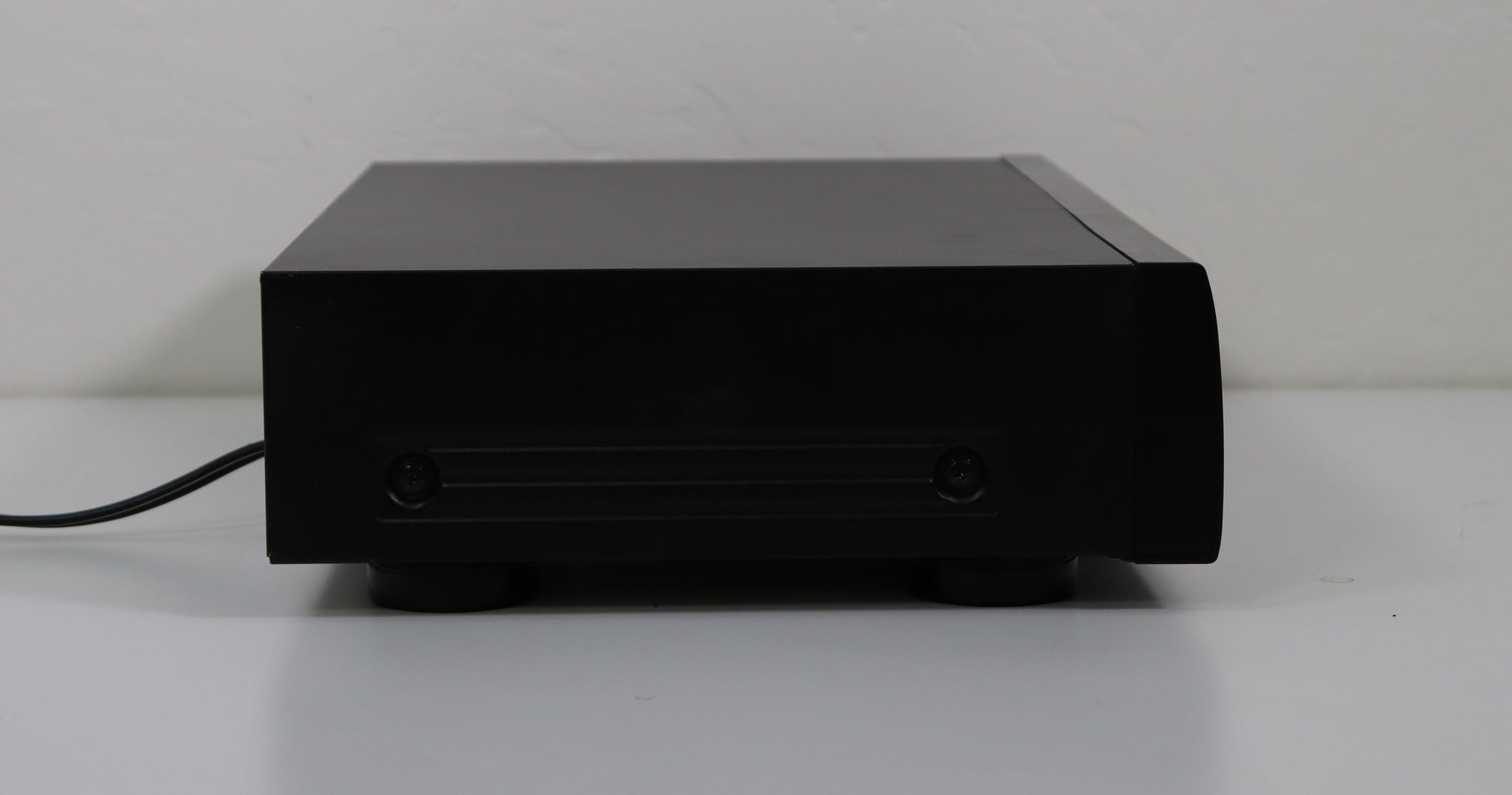 Pioneer PD-103 Single CD Compact Disc Player System