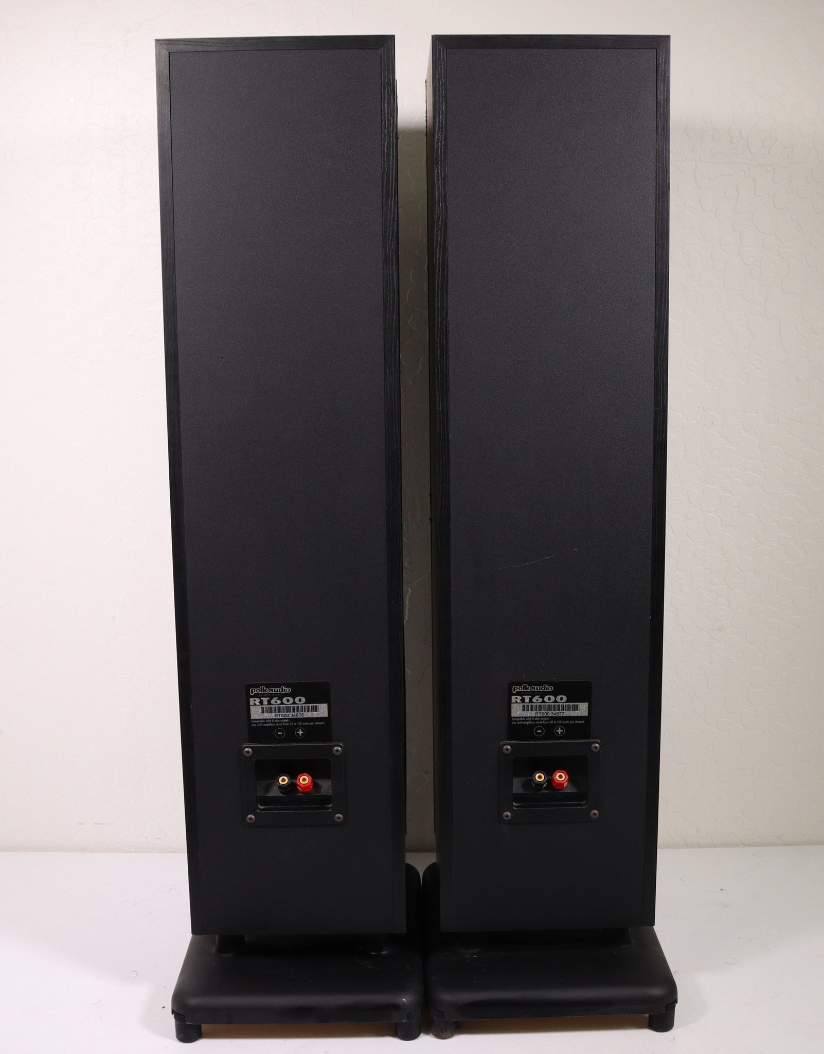 Polk Audio RT600 Tower Speaker Pair Lots of Bass