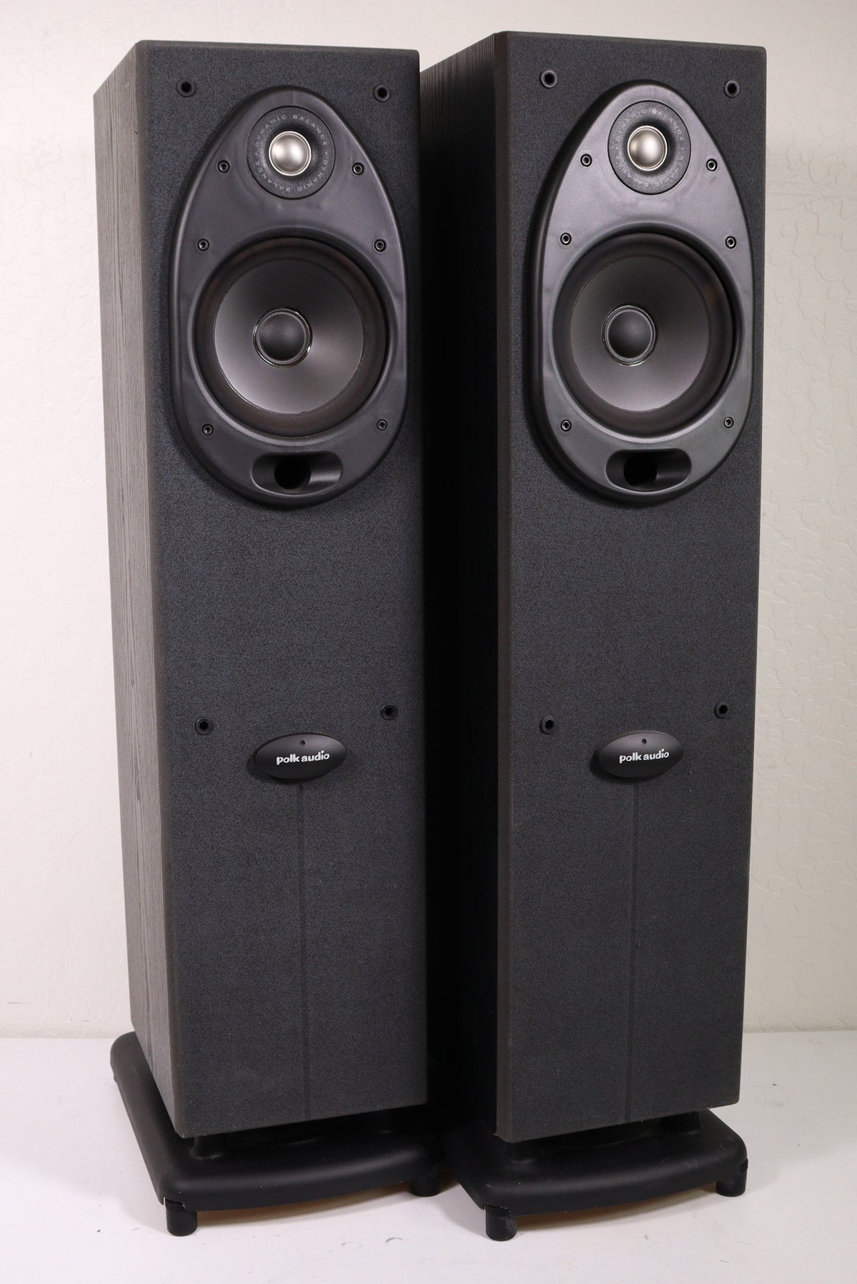 Polk Audio RT600 Tower Speaker Pair Lots of Bass — SpenCertified