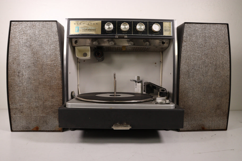 RCA Victor New Vista Portable Turn Table (AS IS)