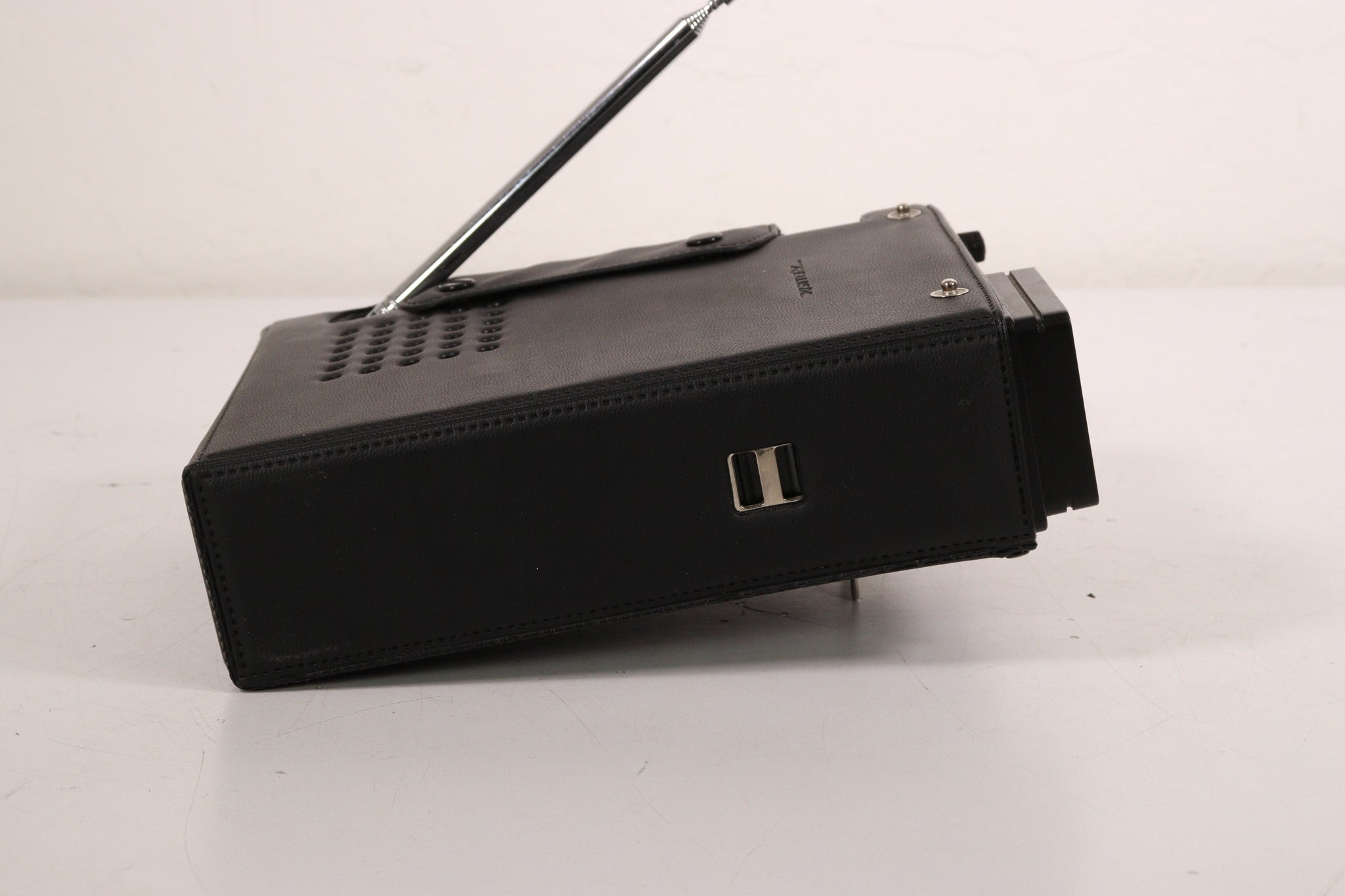 RadioShack Radio Tuning Portable Tuner Device in Case (No Power Cord,