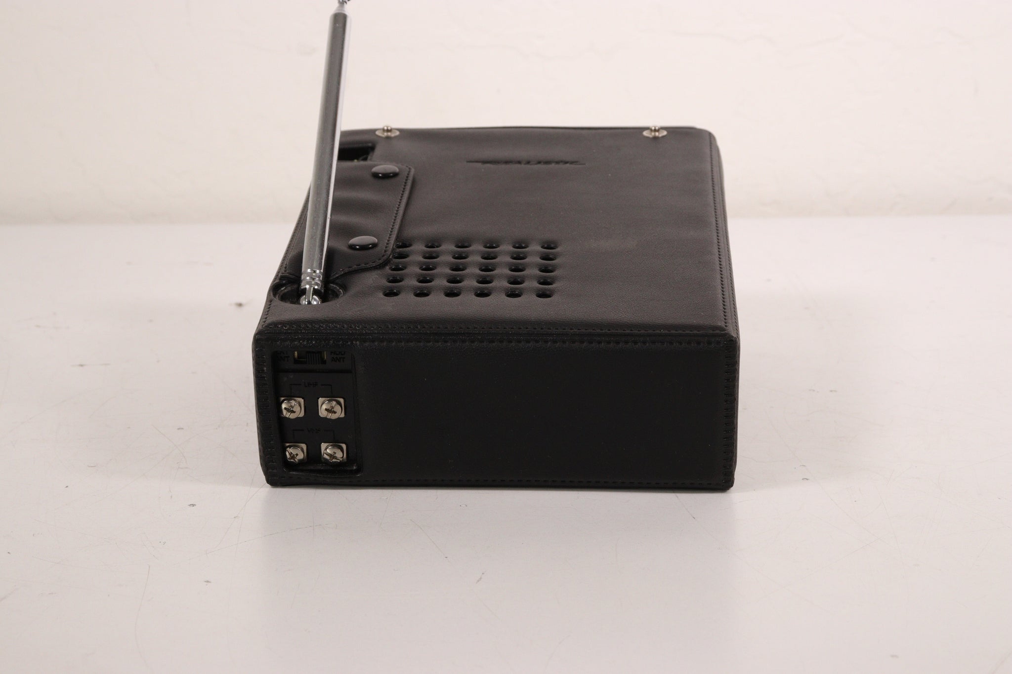 RadioShack Radio Tuning Portable Tuner Device in Case (No Power Cord,