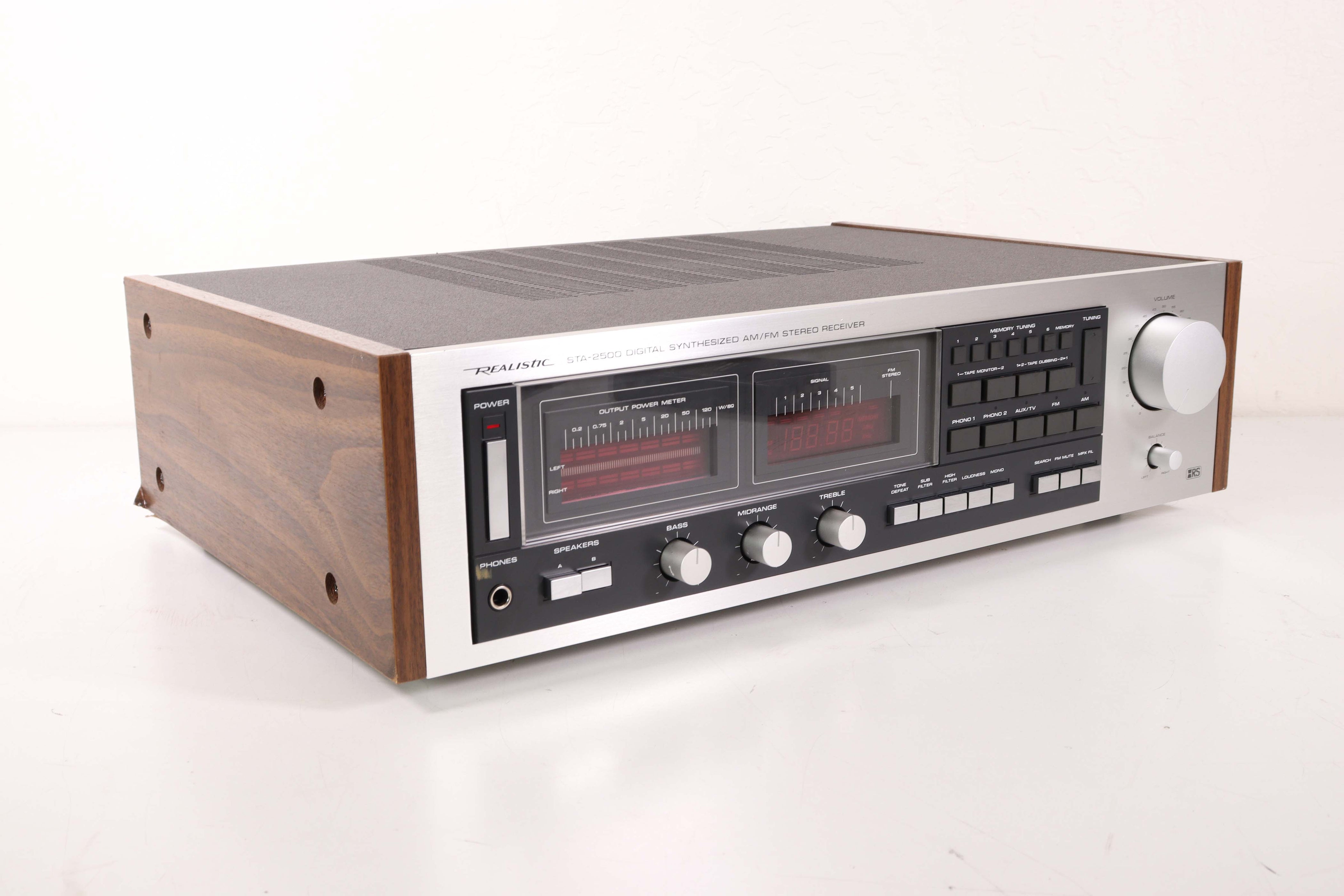 Realistic STA-2500 Digital Synthesized AM/FM Stereo Receiver ...