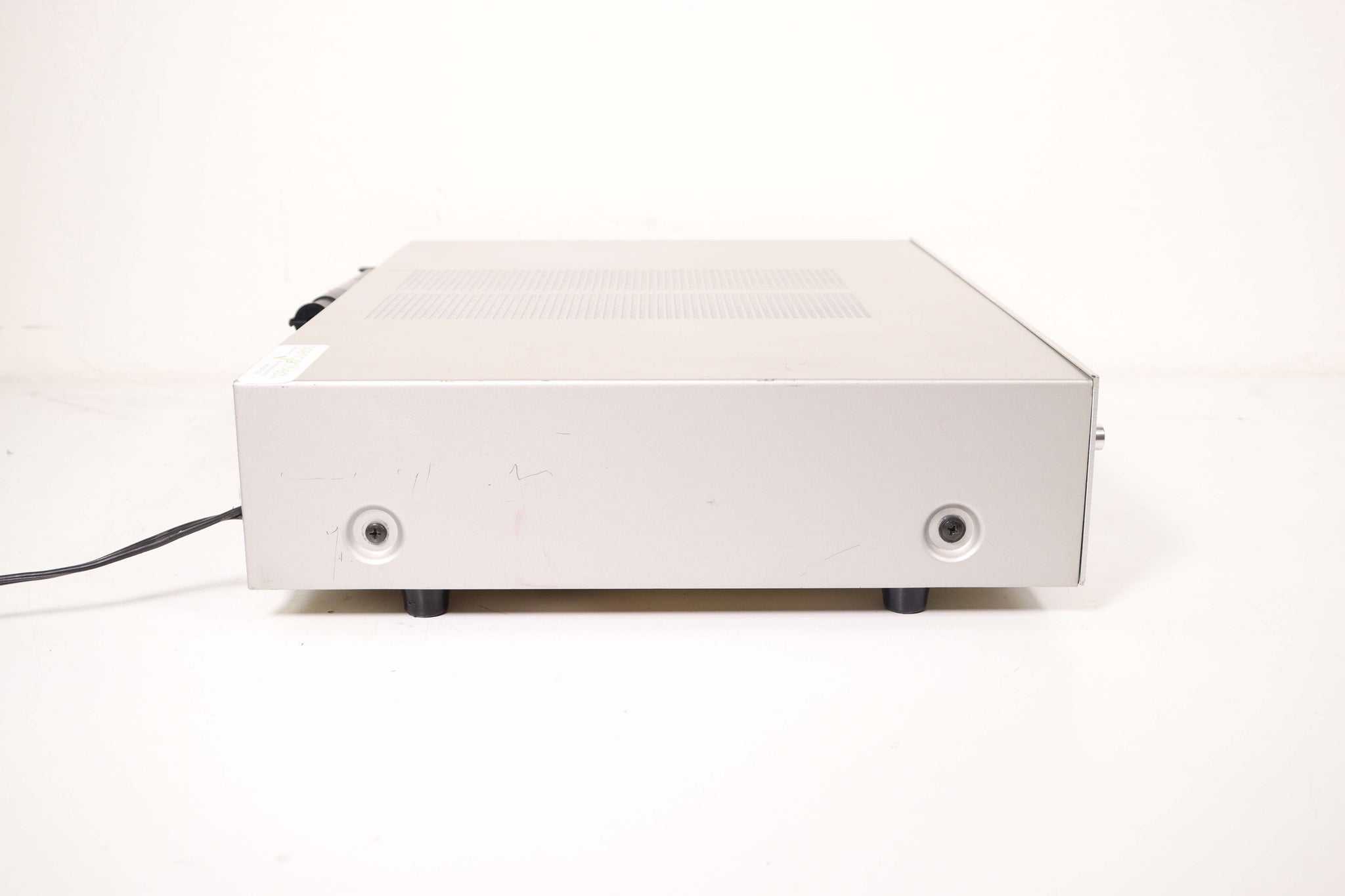 Realistic STA-720 AM-FM Stereo Receiver 25 Watts Per Channel 8 Ohms