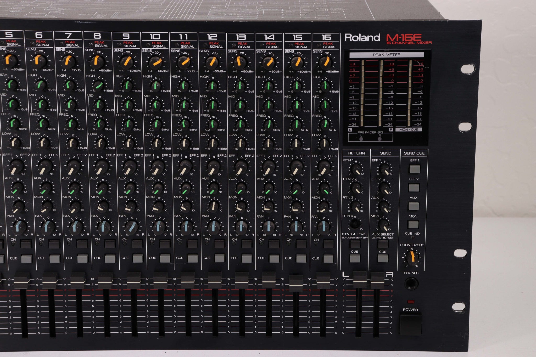 Roland M-16E 16 Channel Mixer Professional Rack System