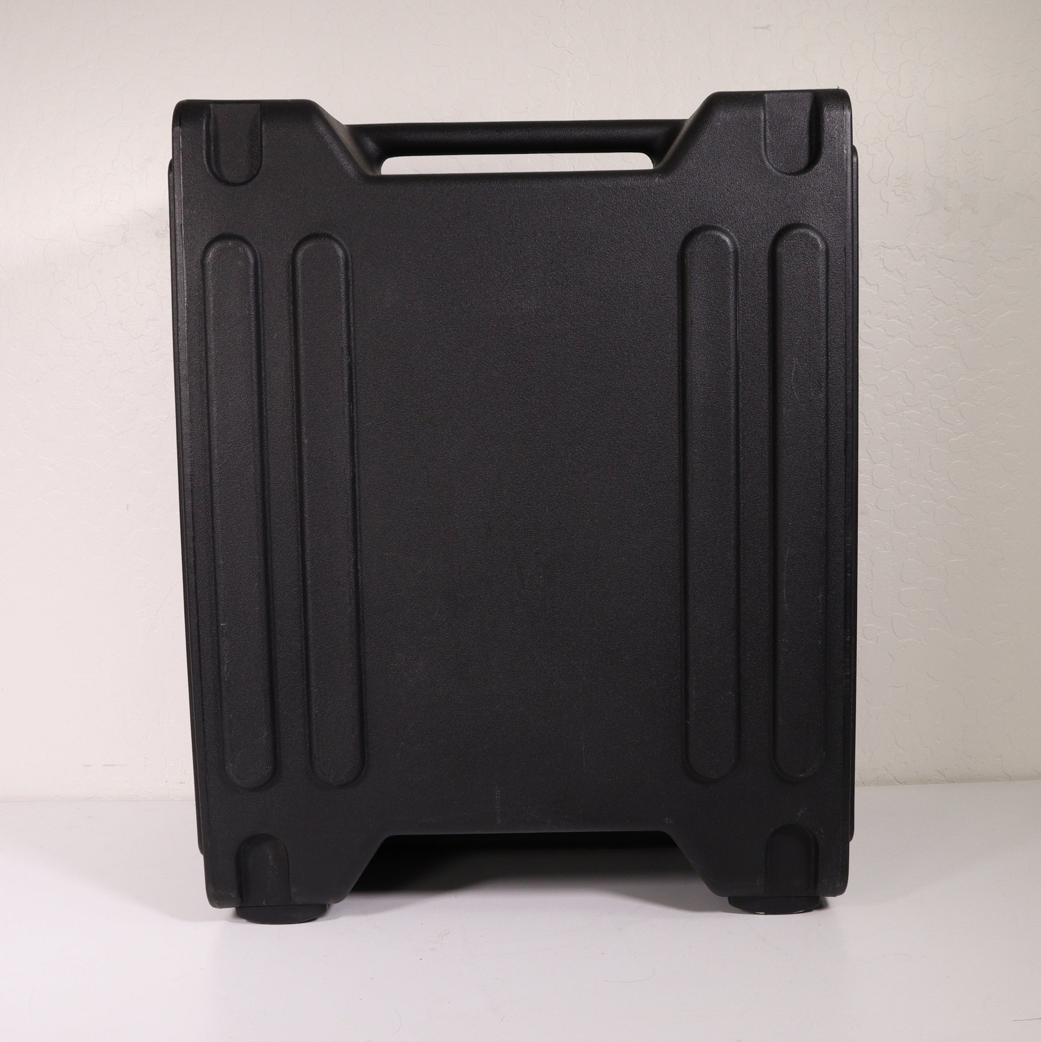 SKB Stereo Rack Portable Plastic Protective Case with Wheels