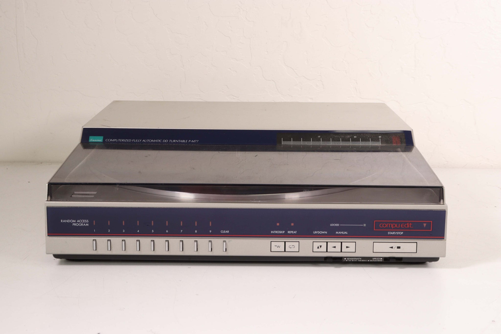 Sansui P-M77 Fully Automatic Direct Drive Linear Tracking Turntable Ma