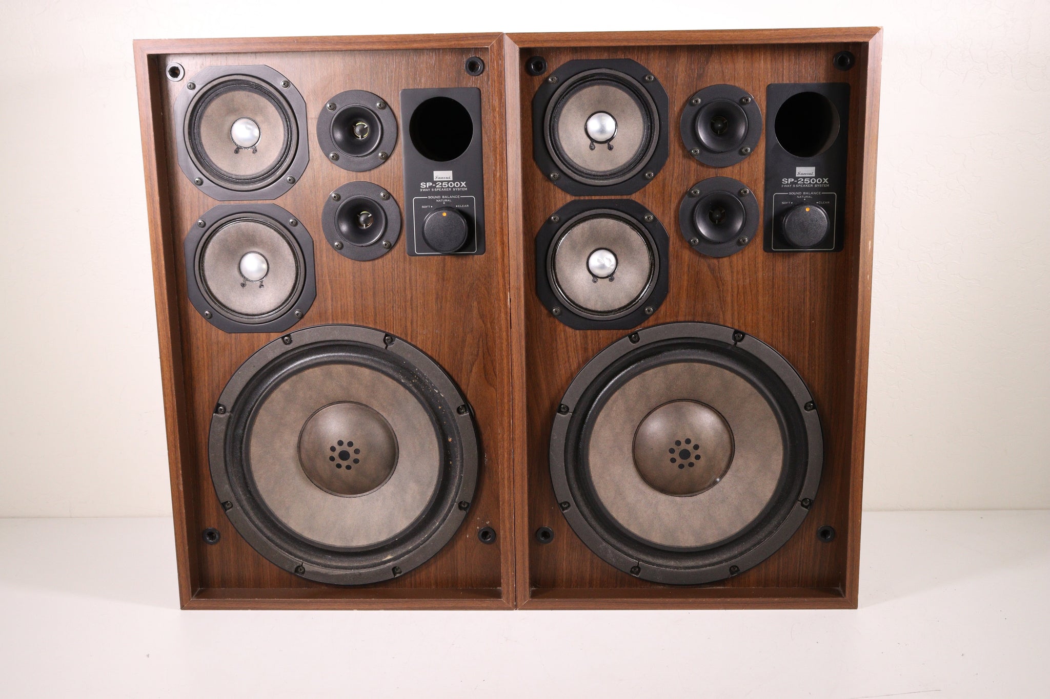 Sansui SP-2500X 3 Way Speaker System Pair Dark Brown Vintage