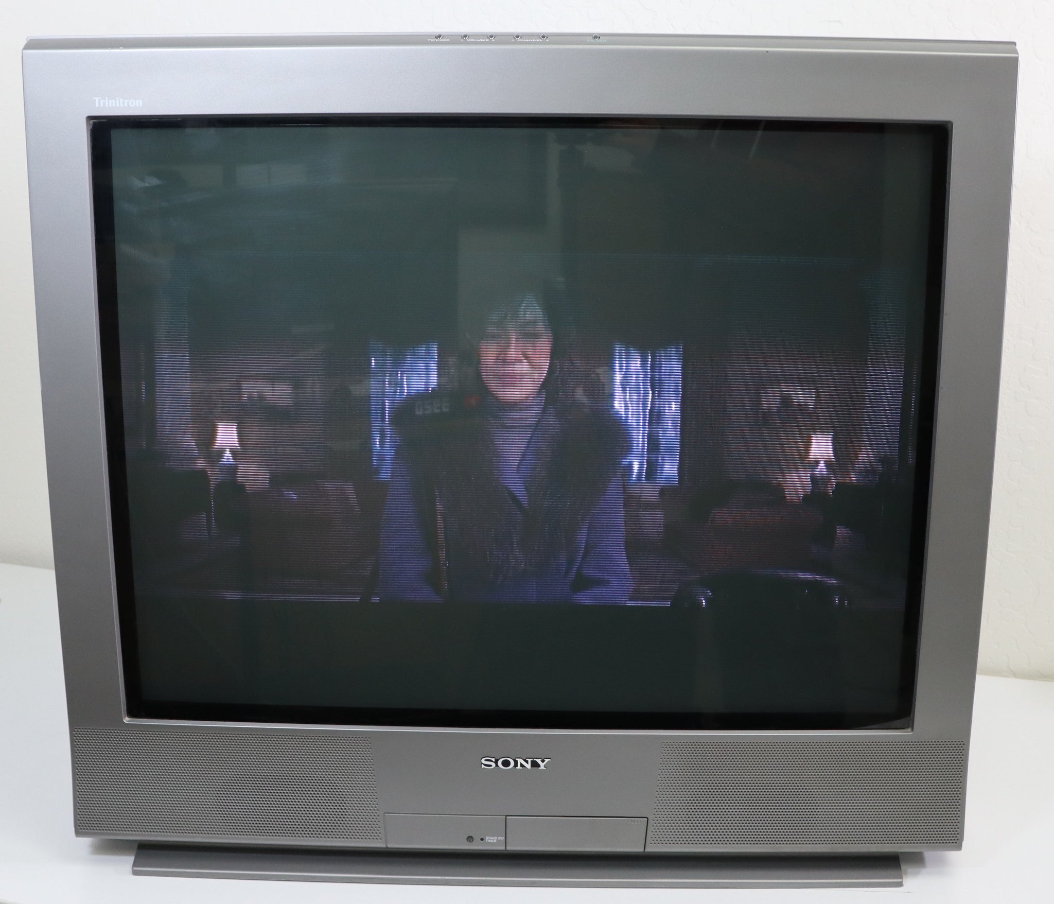 Sony Trinitron KV-32FS17 Color TV 32 Inch Big Screen Tube CRT Televisi