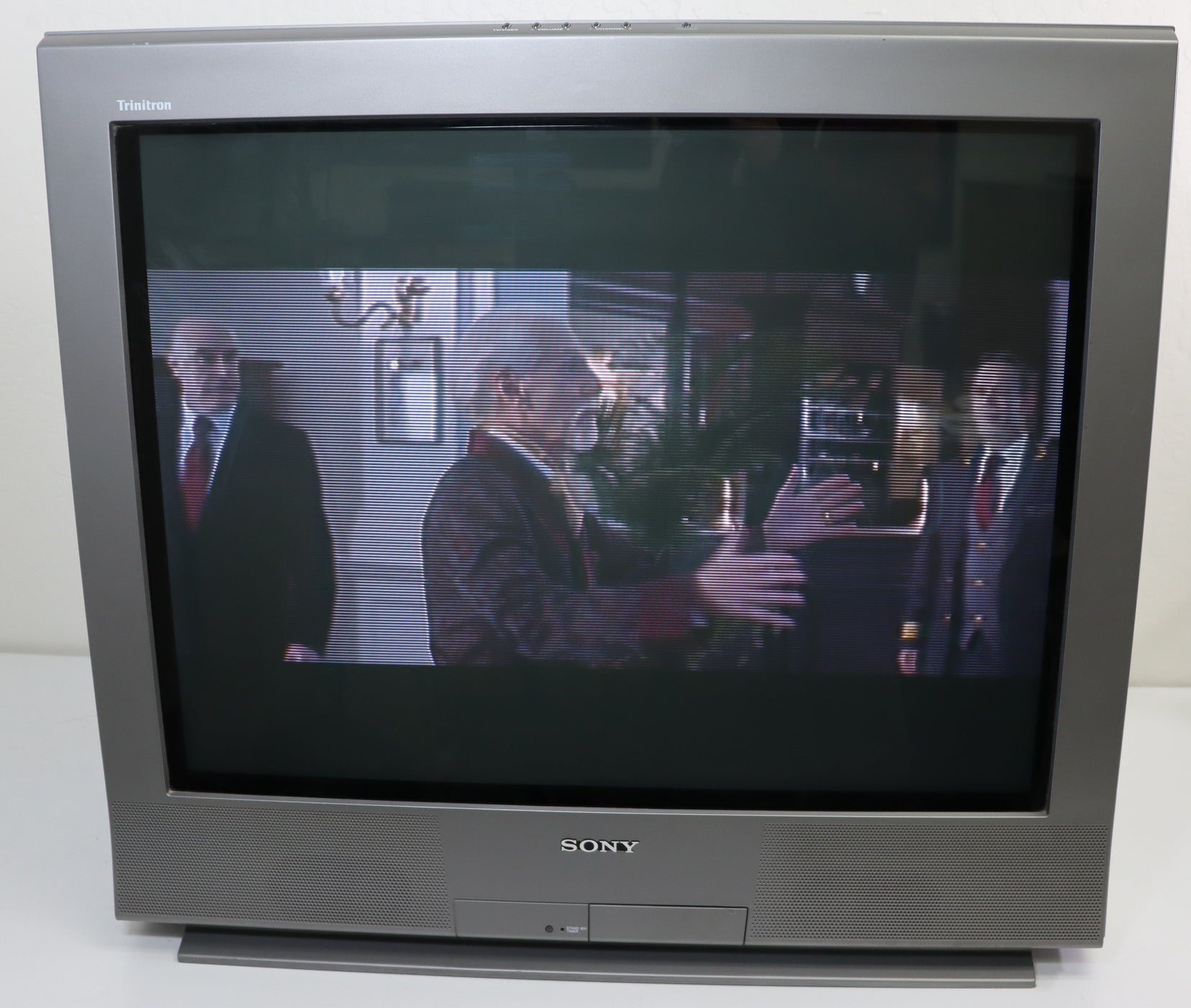 Sony Trinitron KV-32FS17 Color TV 32 Inch Big Screen Tube CRT Televisi ...