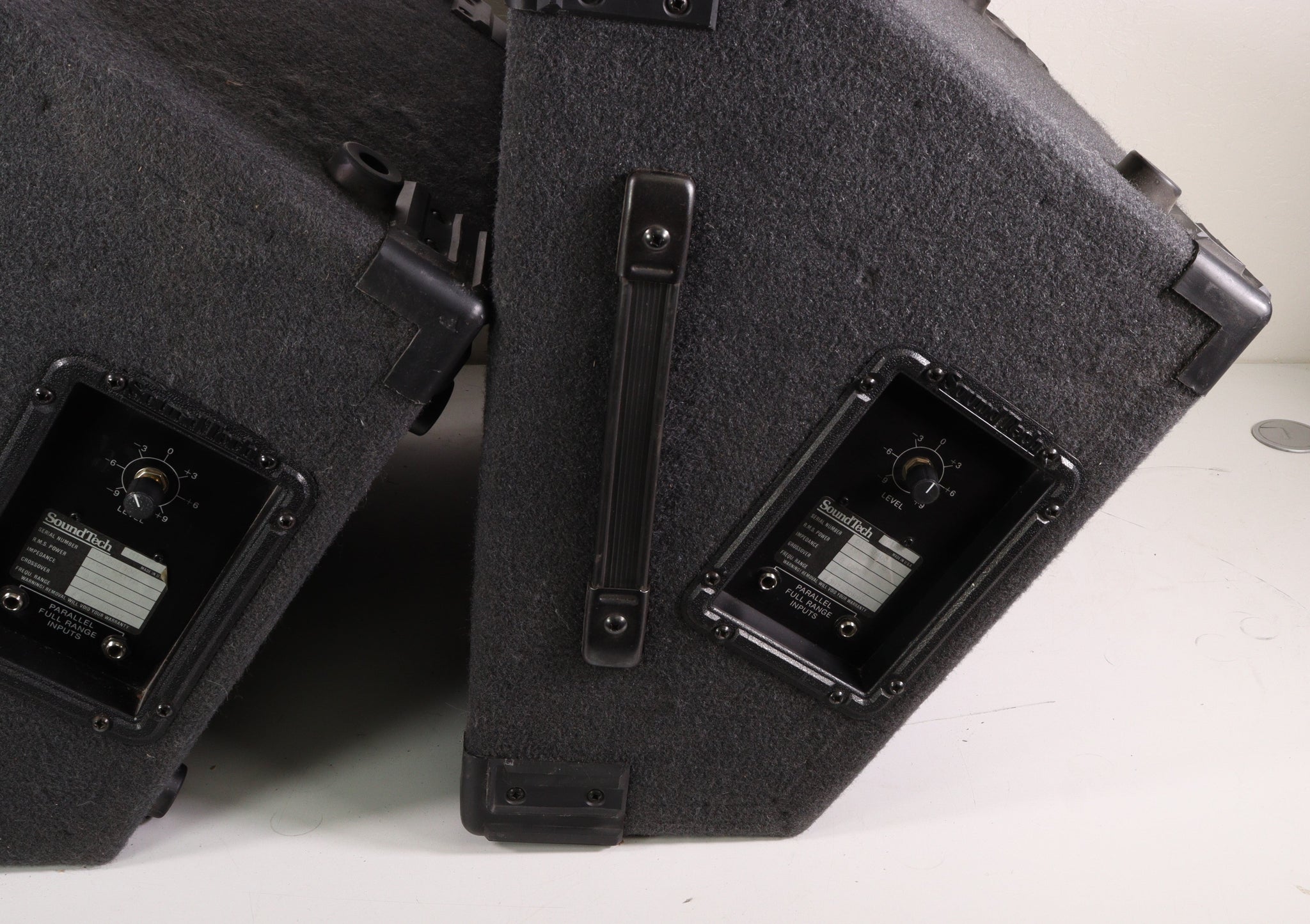 SoundTech M12H Large Stage Music Concert Speaker Portable Professional