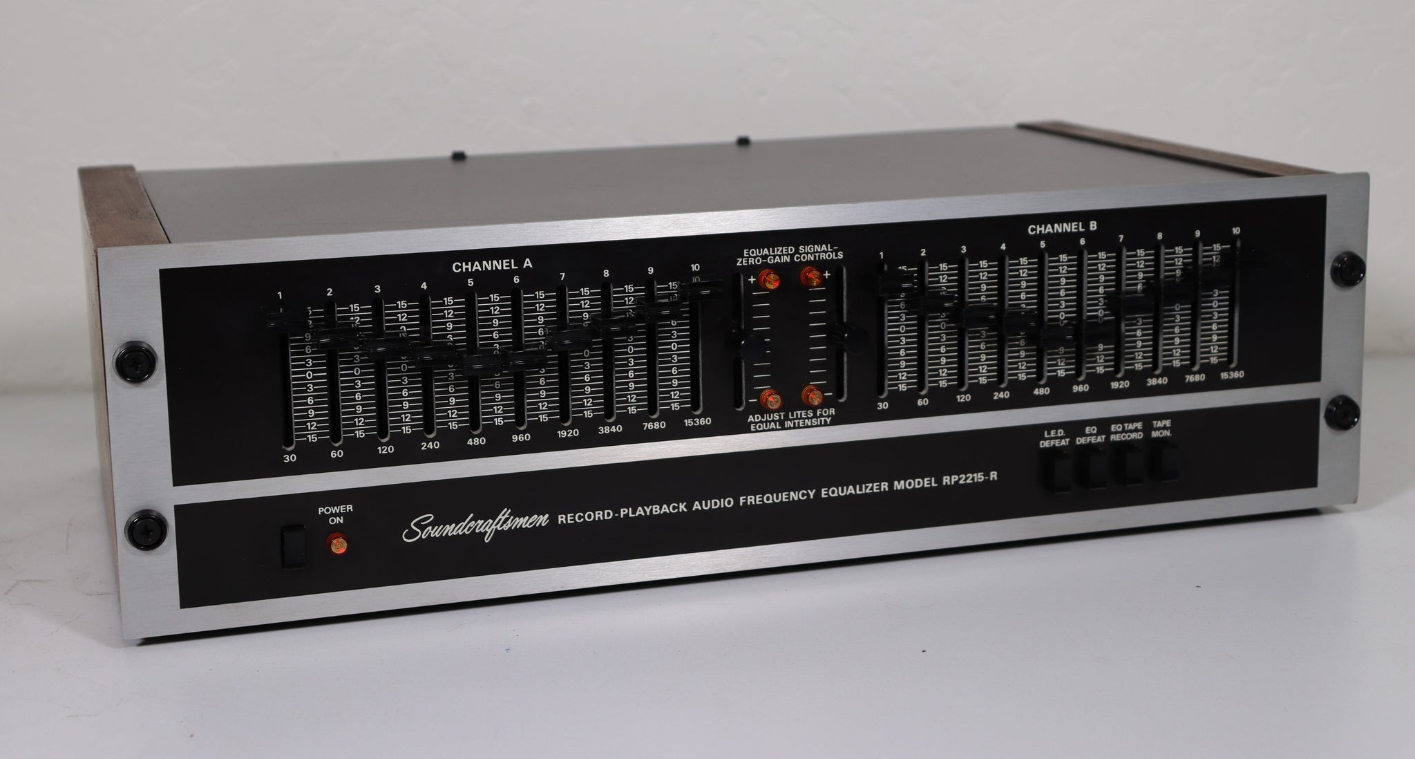 Soundcraftsman Record Playback Audio Frequency Equalizer RP2215-R EQ