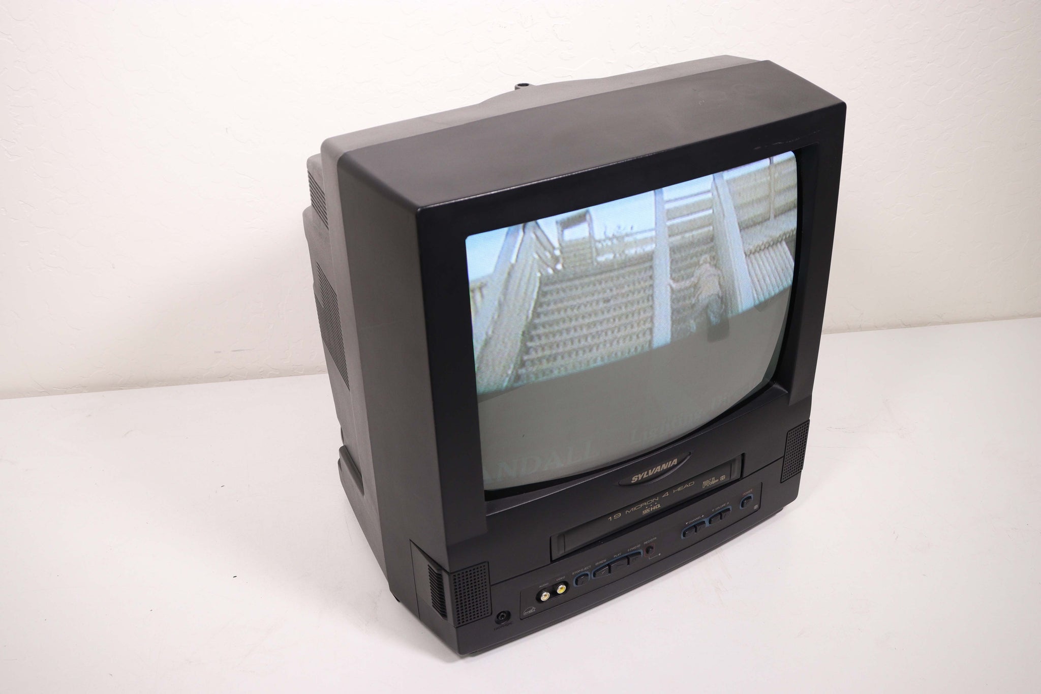 Sylvania 13 Inch VCR TV Combination System Vintage Tube Television SSC ...