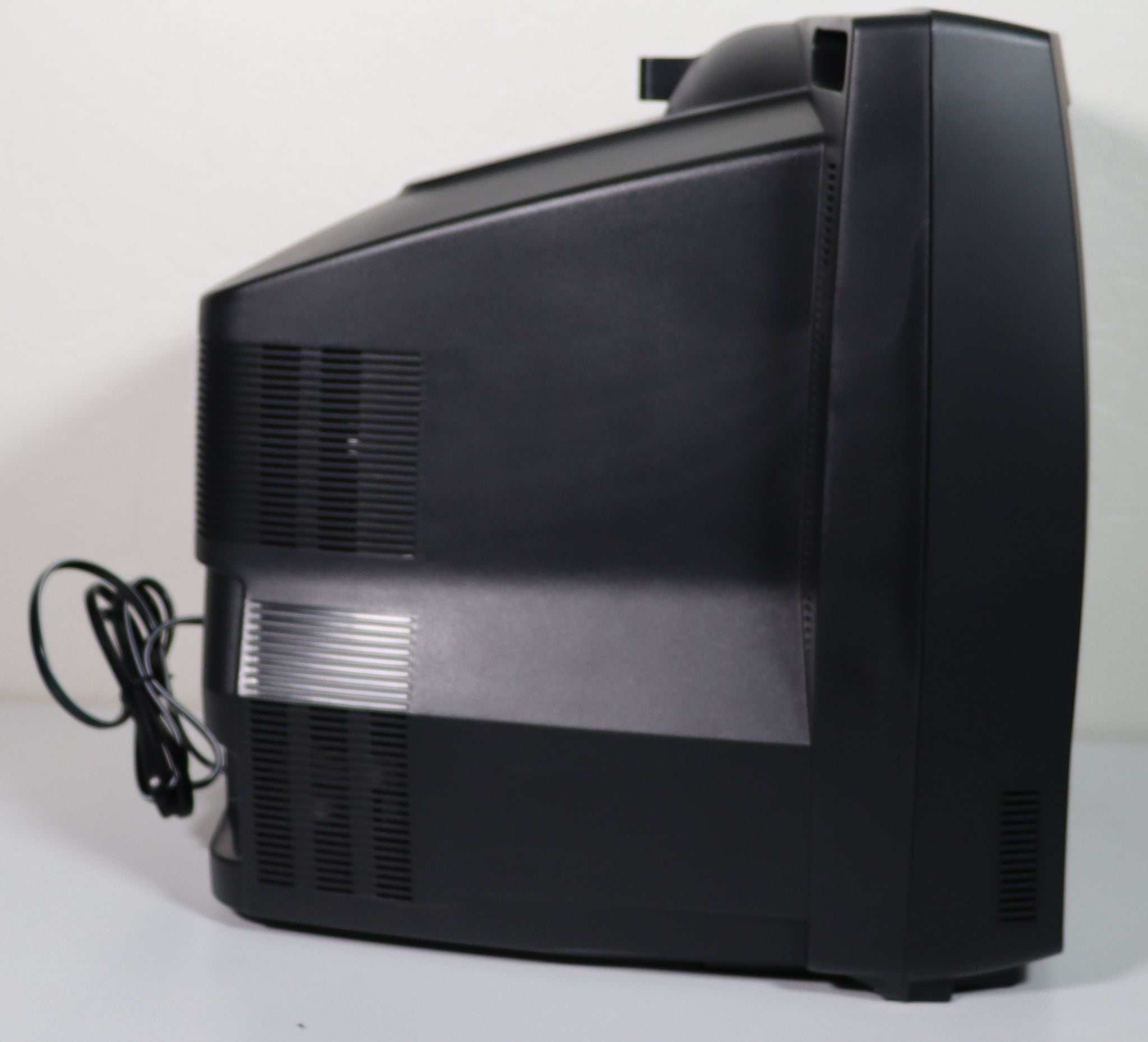 Symphonic TV VCR VHS Player Combo 13" Brand New In Box Made In Malaysi ...