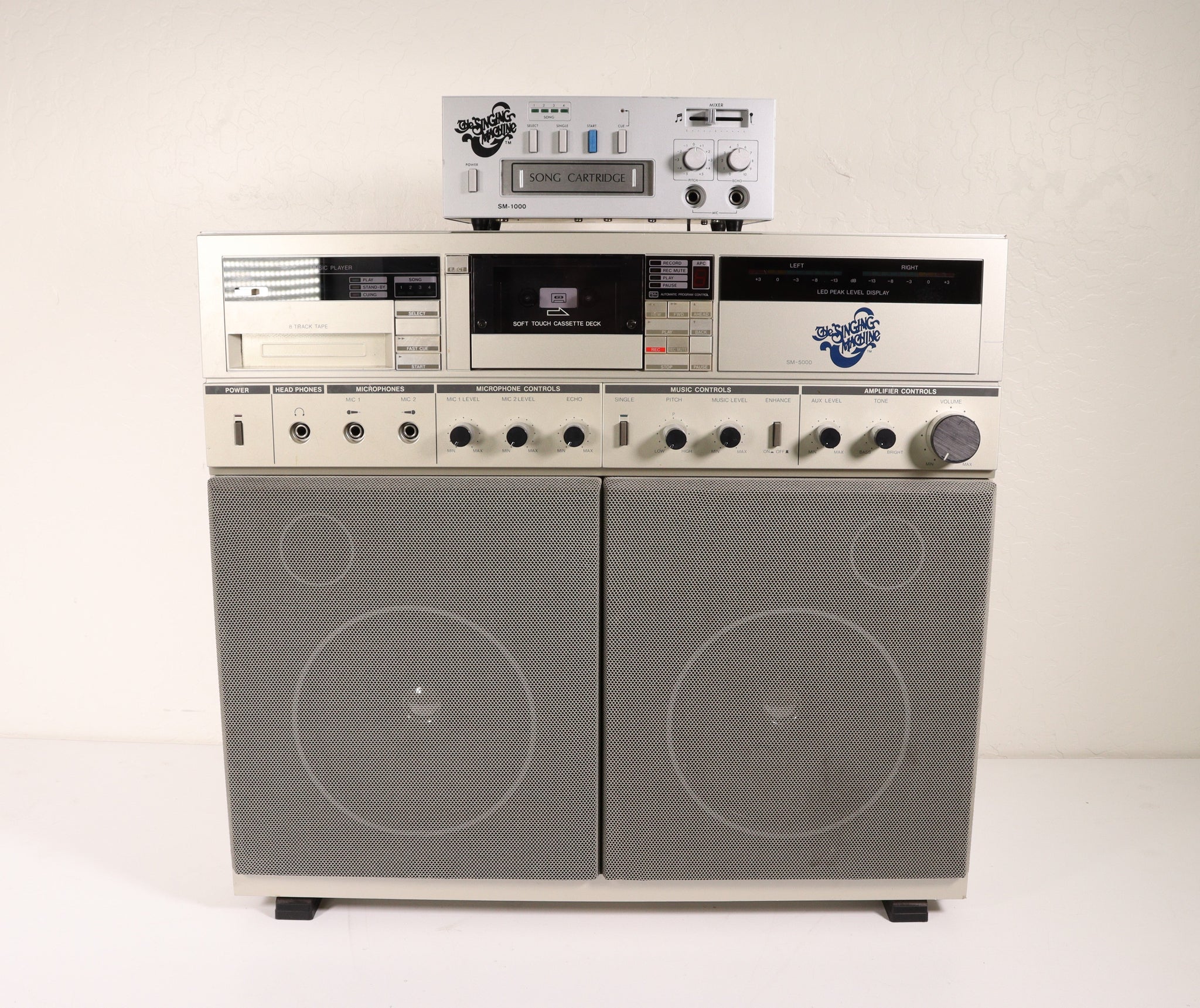 The Singing Machine 8 Track Compact Cassette Karaoke Machine Vintage