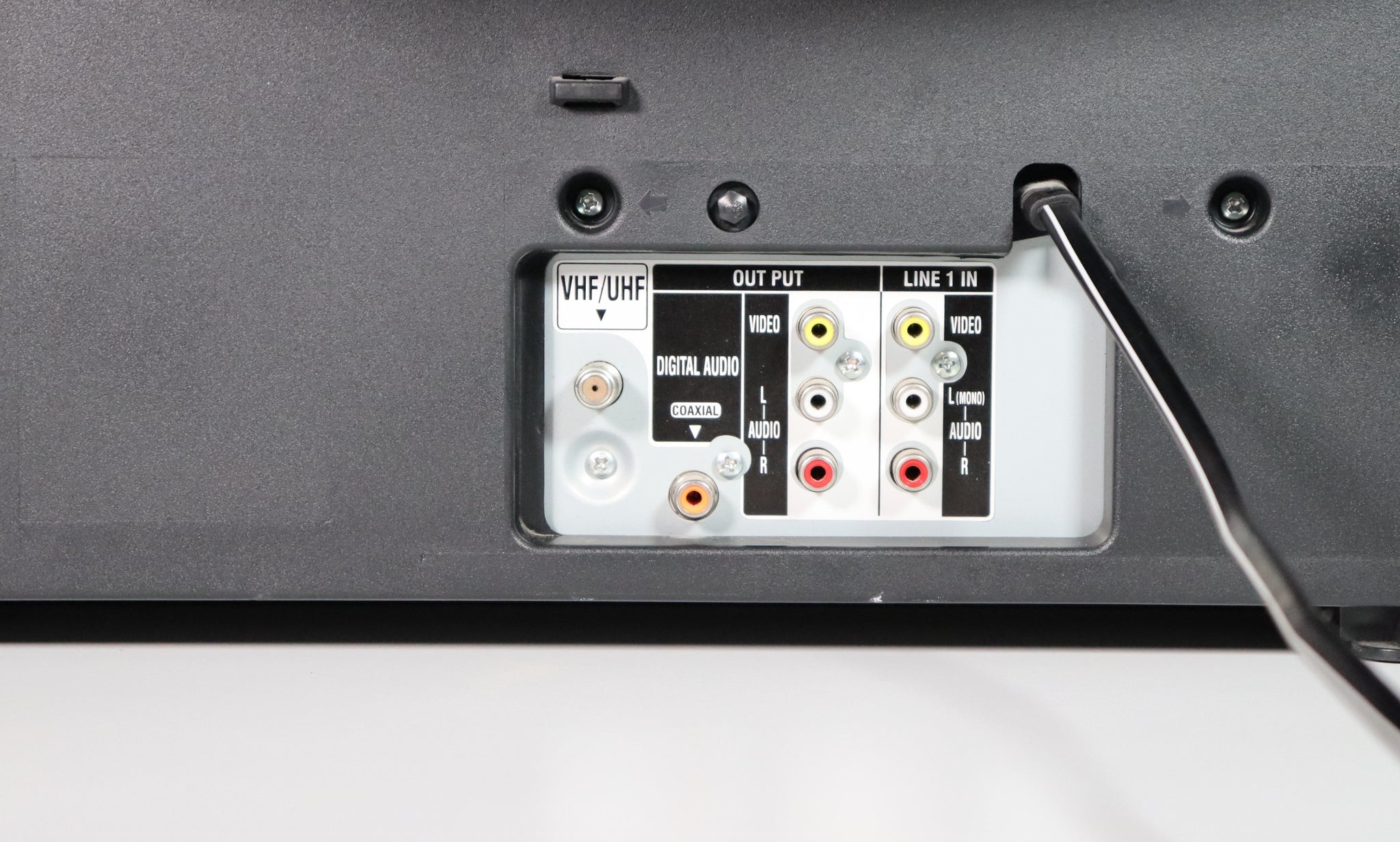 Toshiba 20 Inch Color TV DVD VCR VHS Player Combination Television MW2 ...