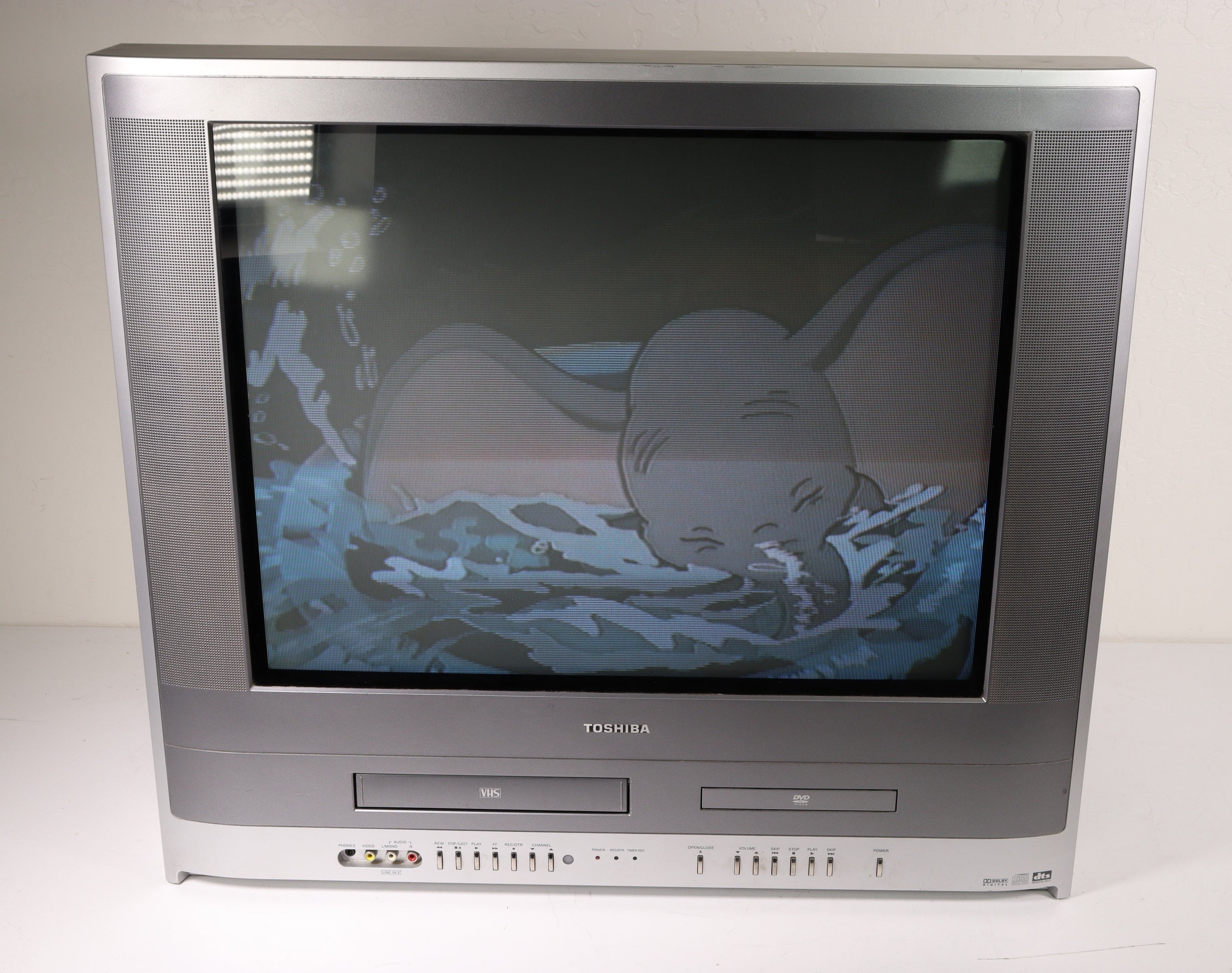 Toshiba MW24F11 Tube Television TV DVD VCR Combo System Vintage Gaming ...