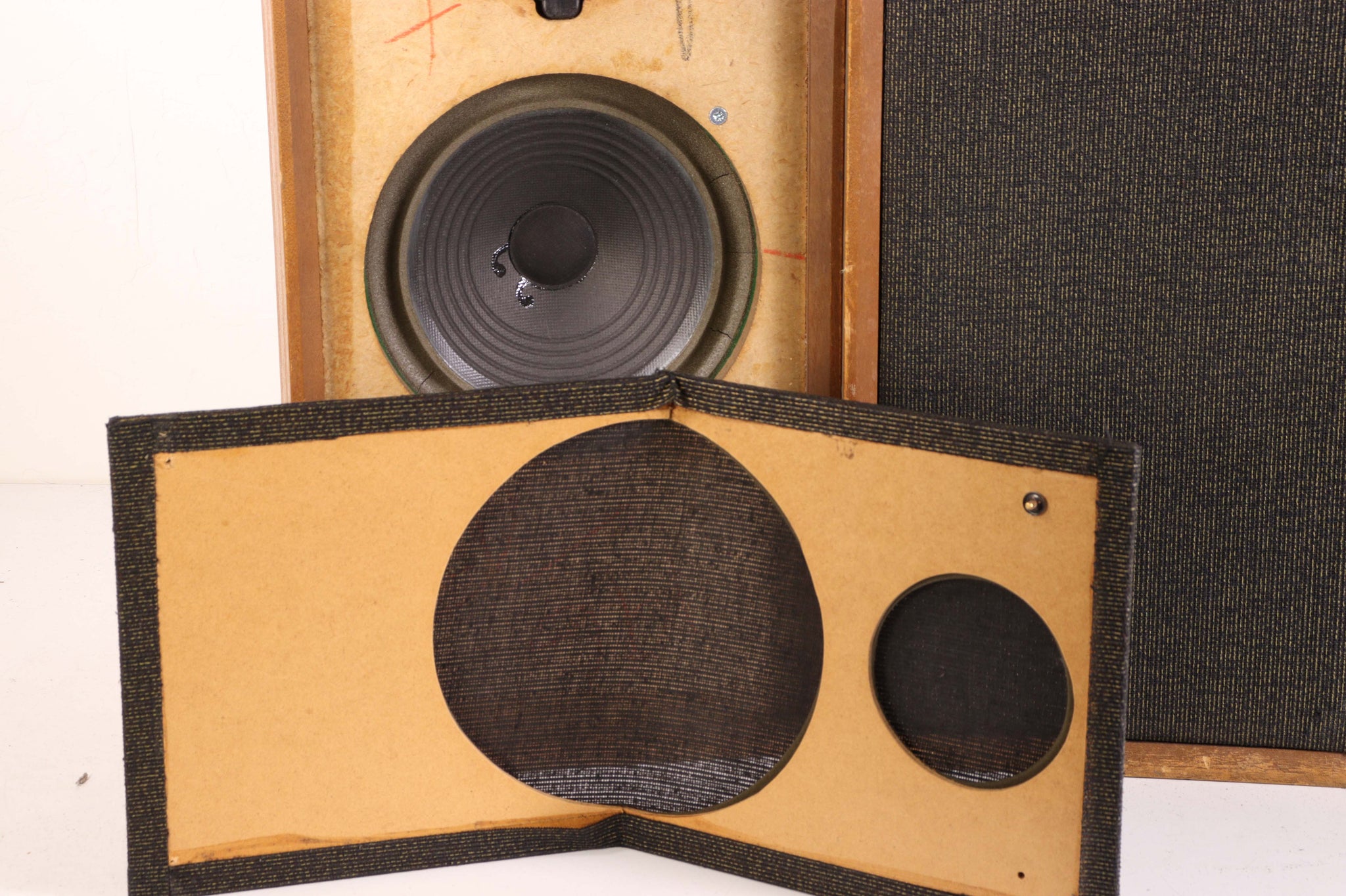 Wharfedale Super Linton Bookshelf Speaker Pair Purple Tweeter (Read De