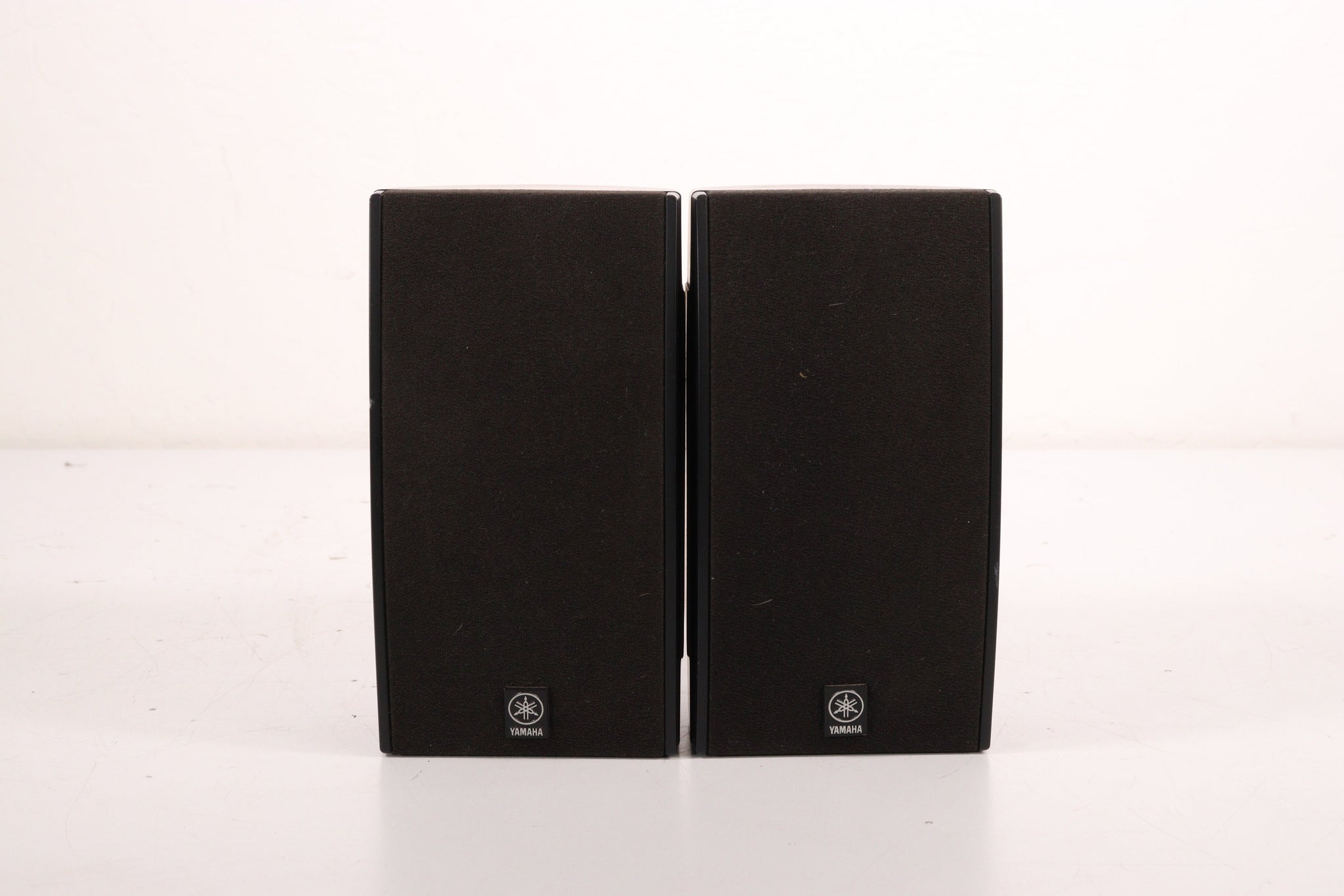 Yamaha Small Speaker Set 3 Channel Audio