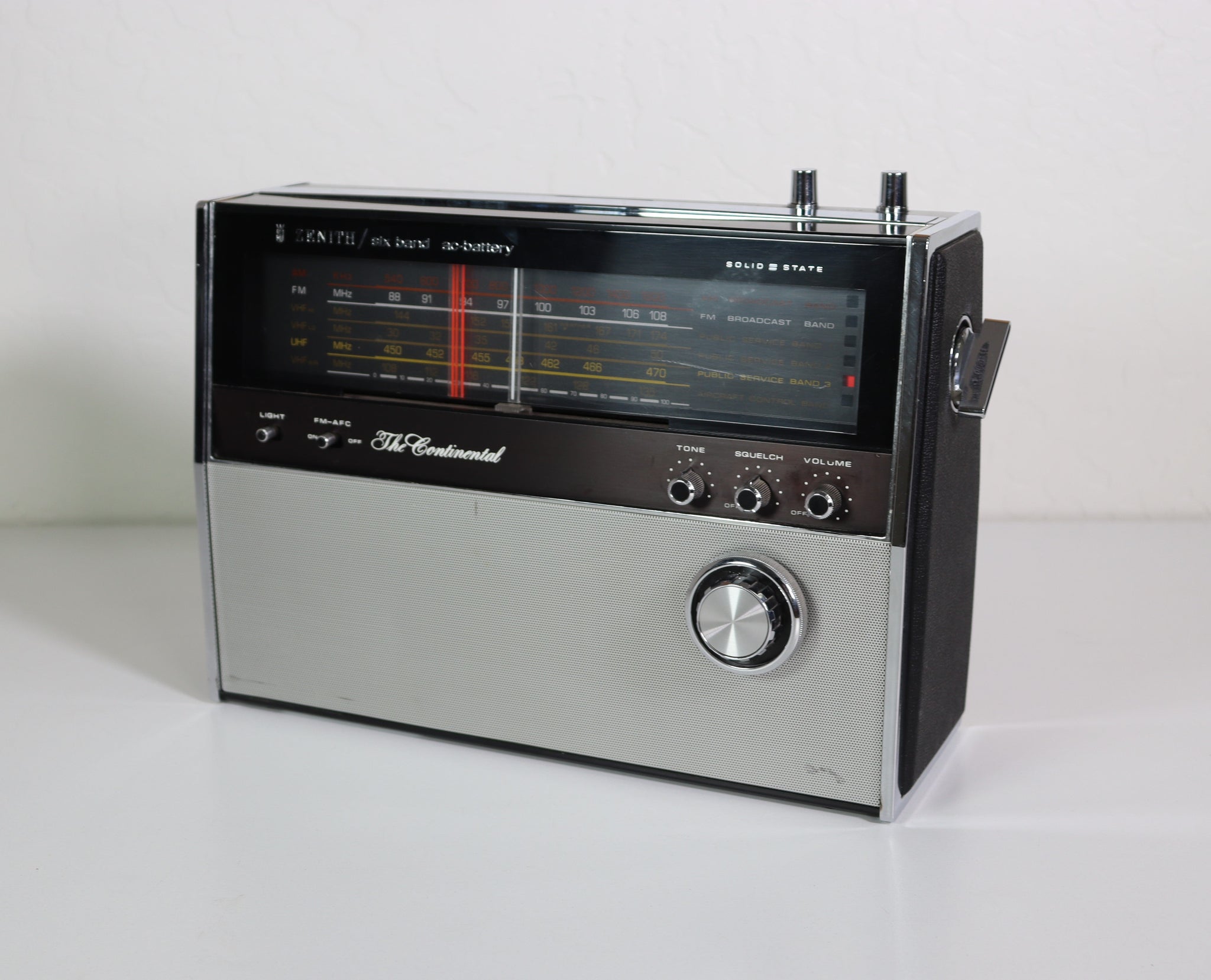 Zenith Six Band Solid State The Continental AM FM Public Service Band ...