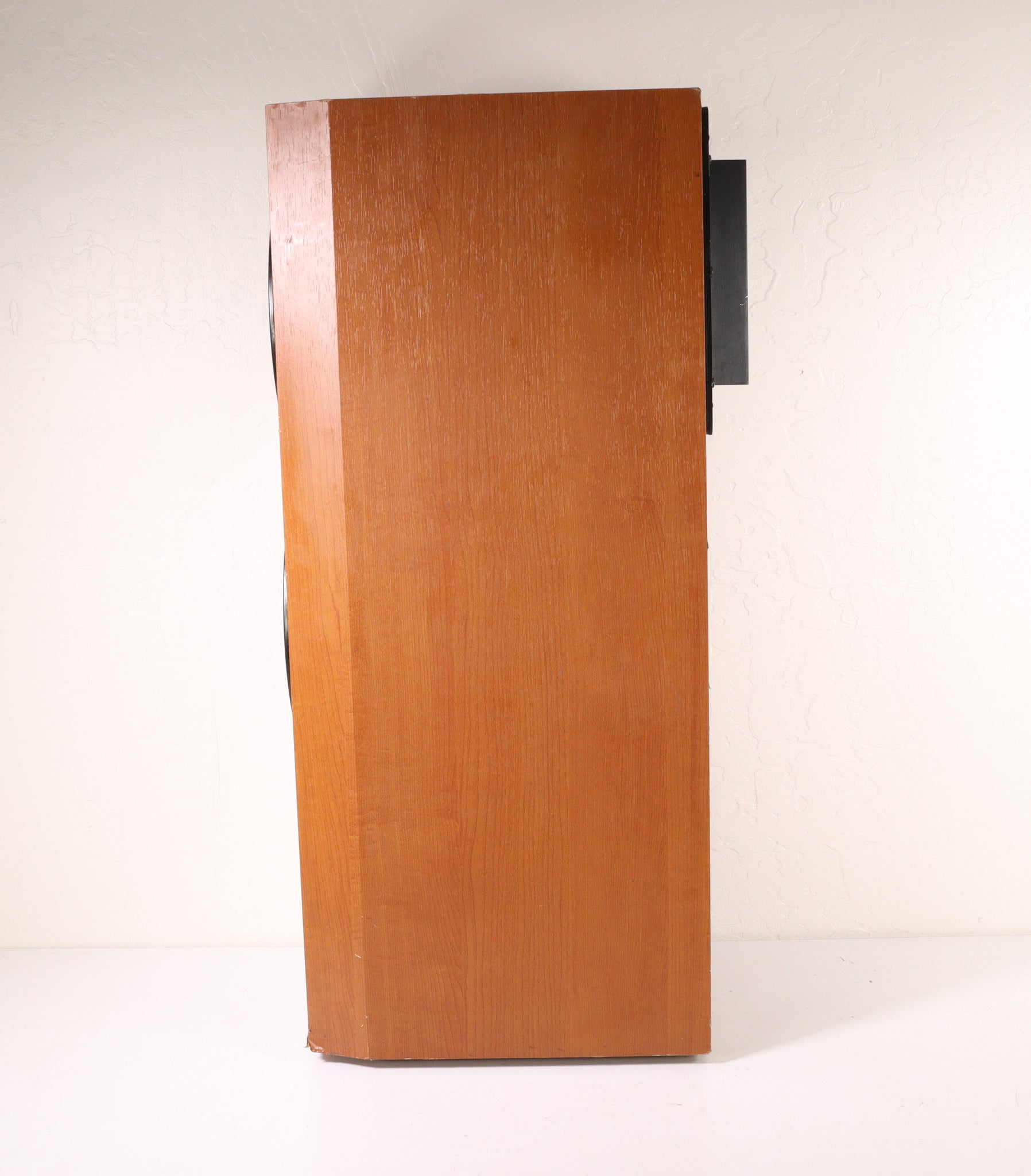 cypress Dual Power Subwoofer 250 Watts Dynamic Power